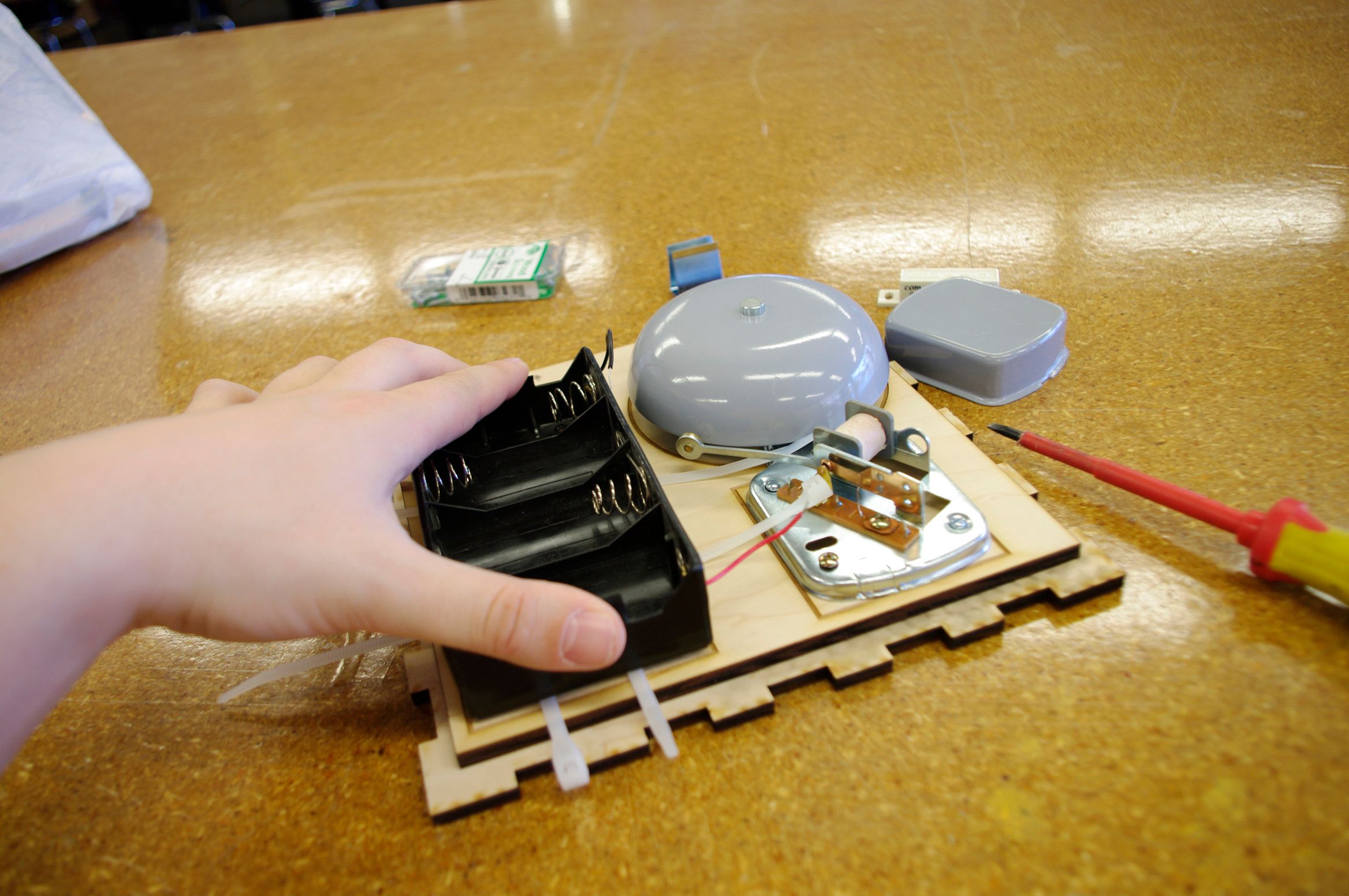 Prank Box : 17 Steps (with Pictures) - Instructables