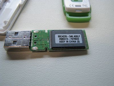 VHS Tape Storage Drive : 8 Steps (with Pictures) - Instructables