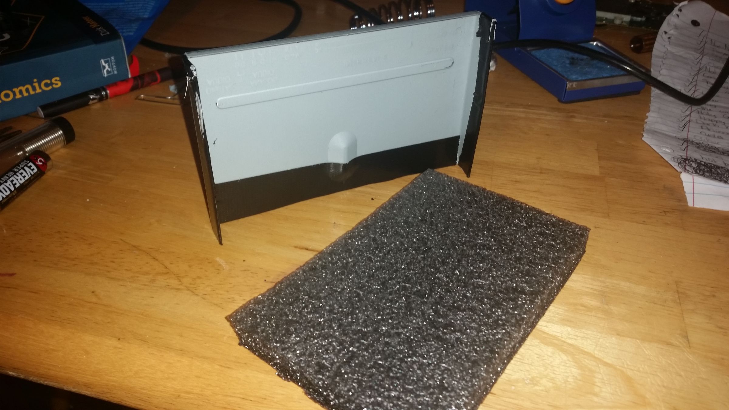 Easy Cell Phone Mechanical Auto Tapper From Old CD ROM Drive. : 8 Steps ...