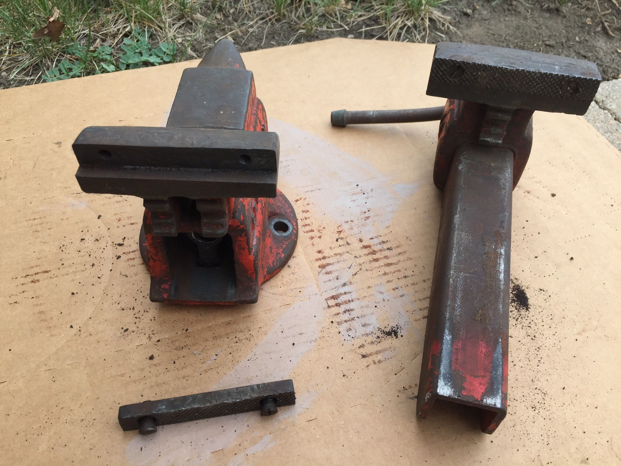 Restoration of a Craftsman Vise Model 506-51800-3 : 5 Steps (with ...