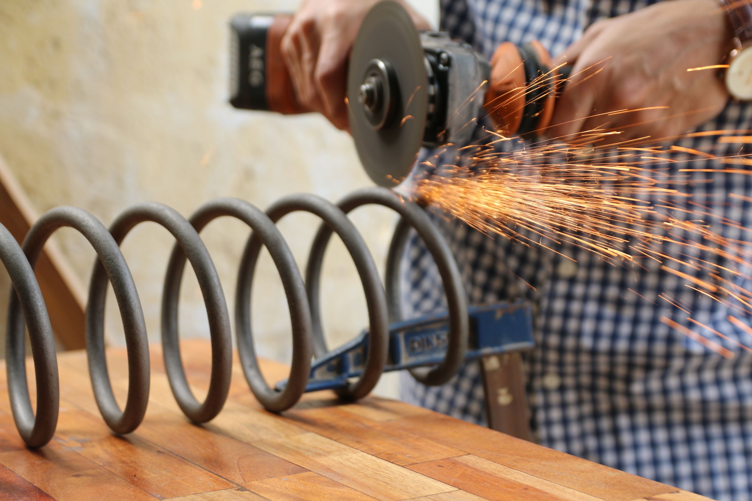 DIY Shock Absorber Stool : 9 Steps (with Pictures) - Instructables