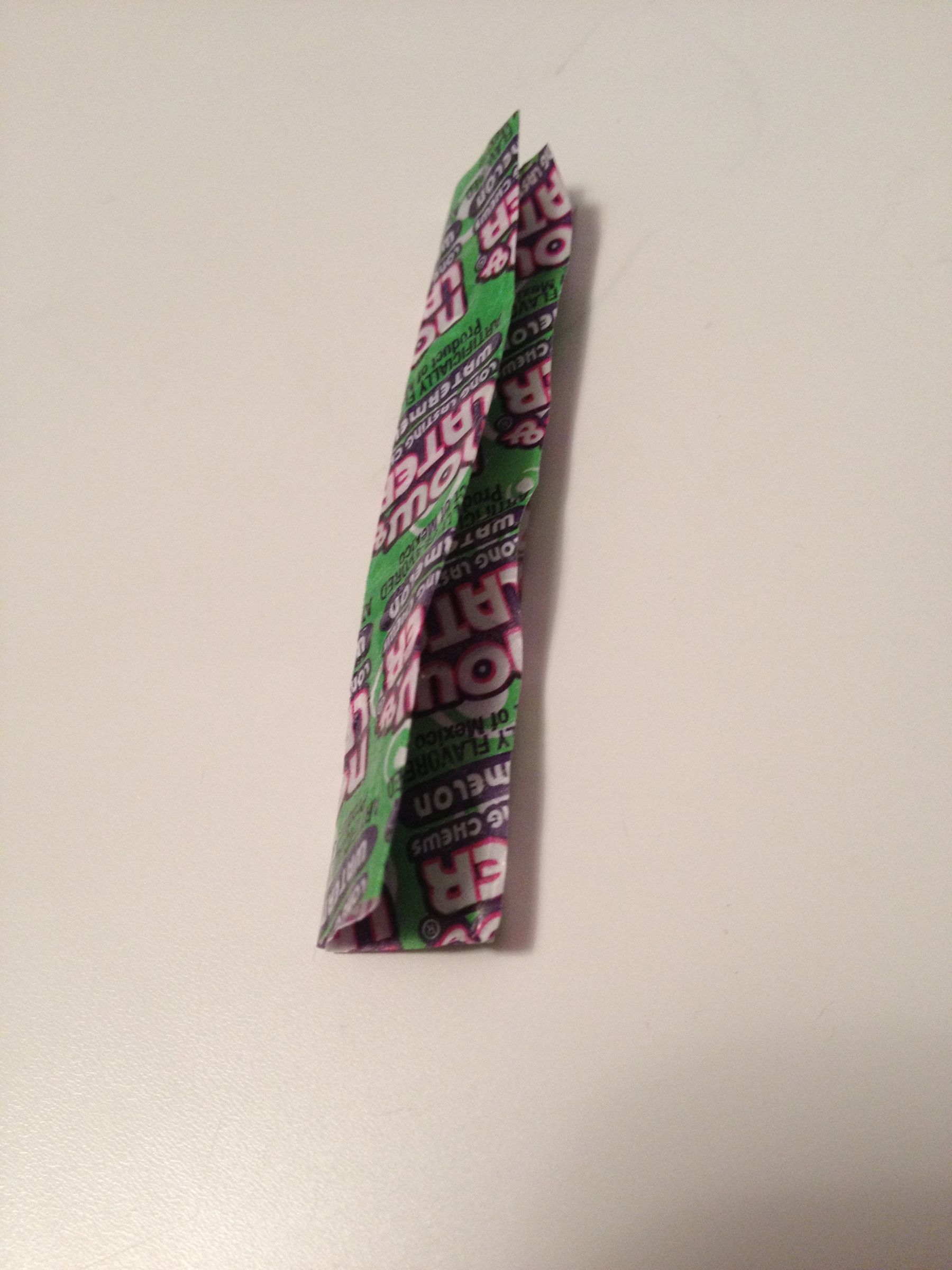 Candy Wrapper Chain : 8 Steps - Instructables