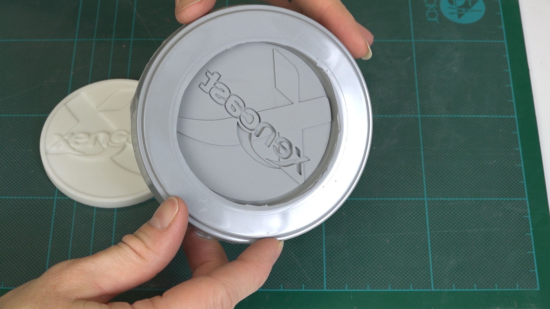 Simple Silicone Mould - How to Make Your Own : 6 Steps (with Pictures ...