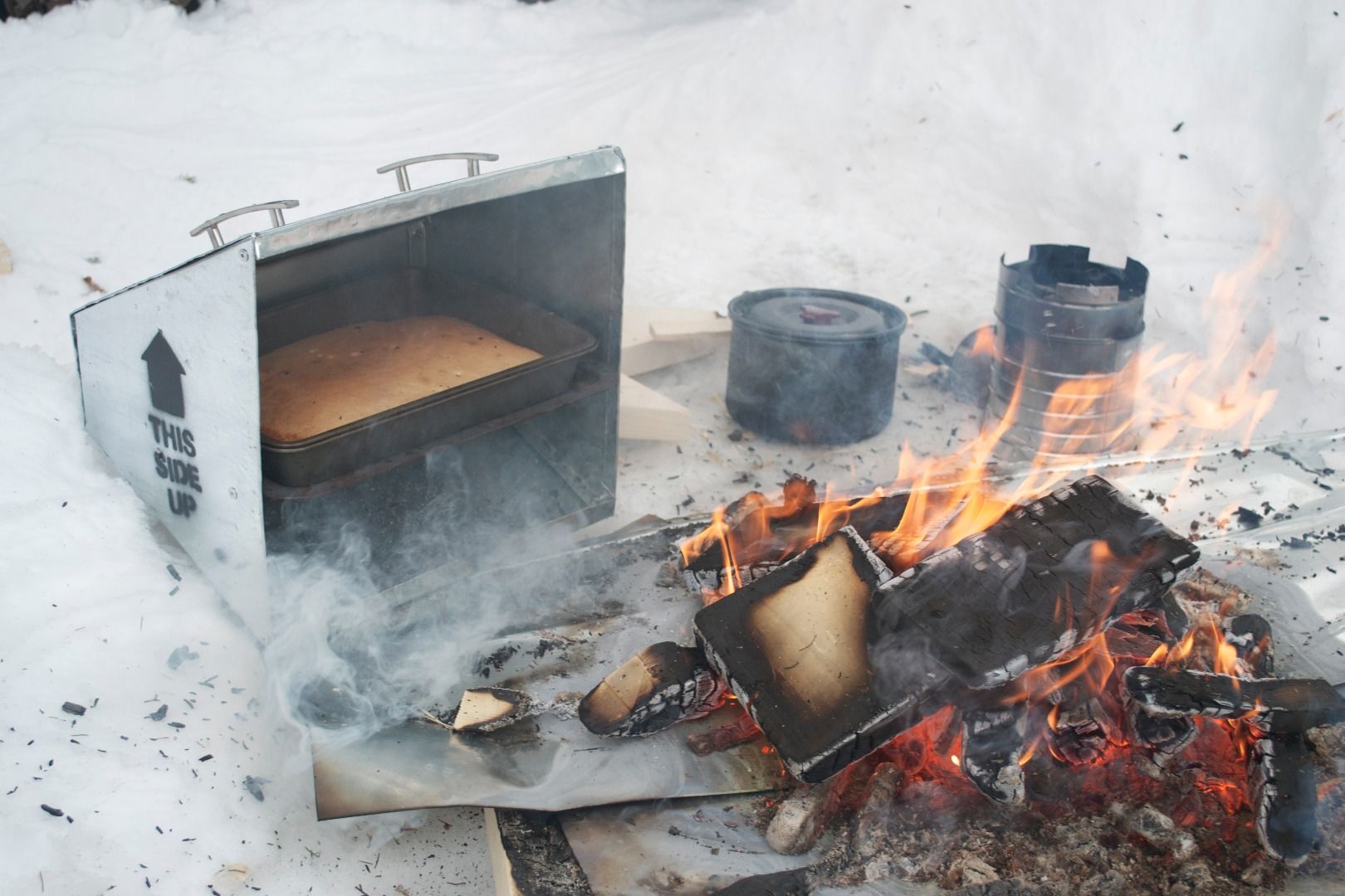 Reflector Oven for Campfires : 10 Steps (with Pictures) - Instructables