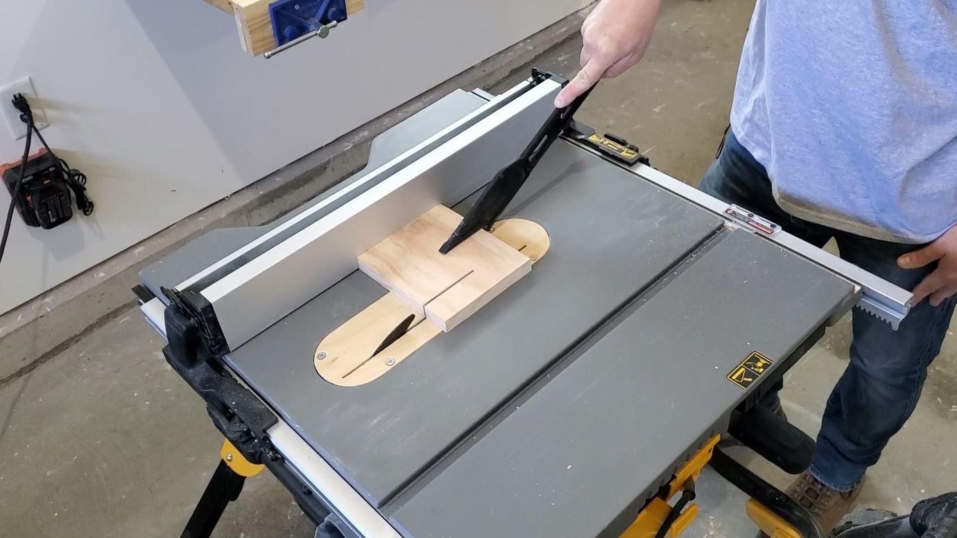 How to Make a Wooden Box Joint Box : 7 Steps (with Pictures ...
