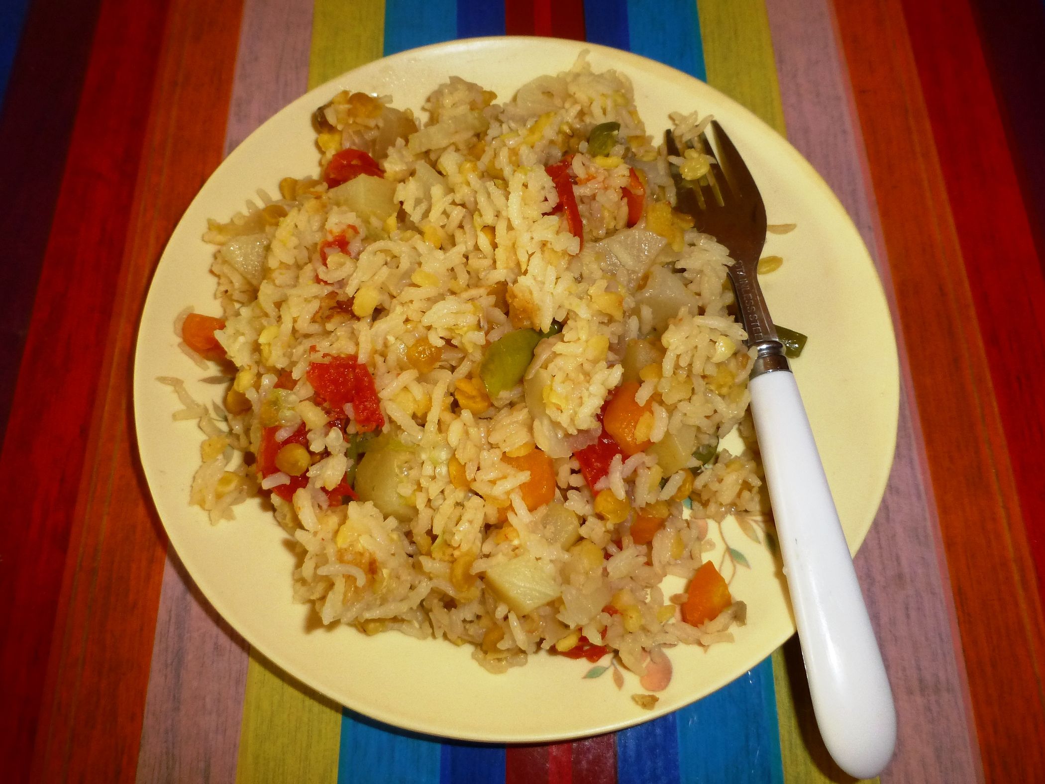 A Well Balanced Nutritious Diet : Pressure-Cooked Rice With Lentils and ...