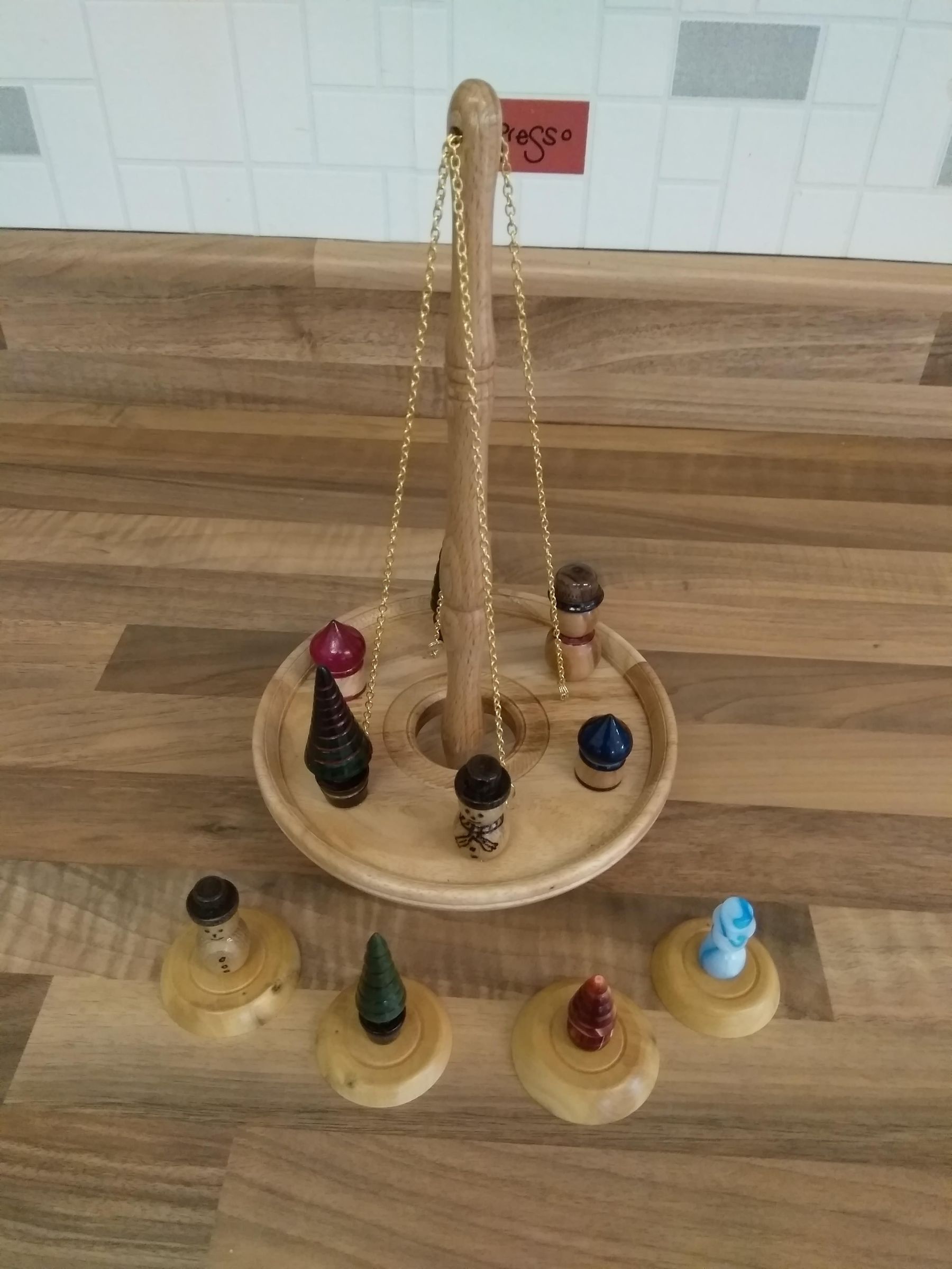 Colorful Christmas Carousel : 13 Steps - Instructables