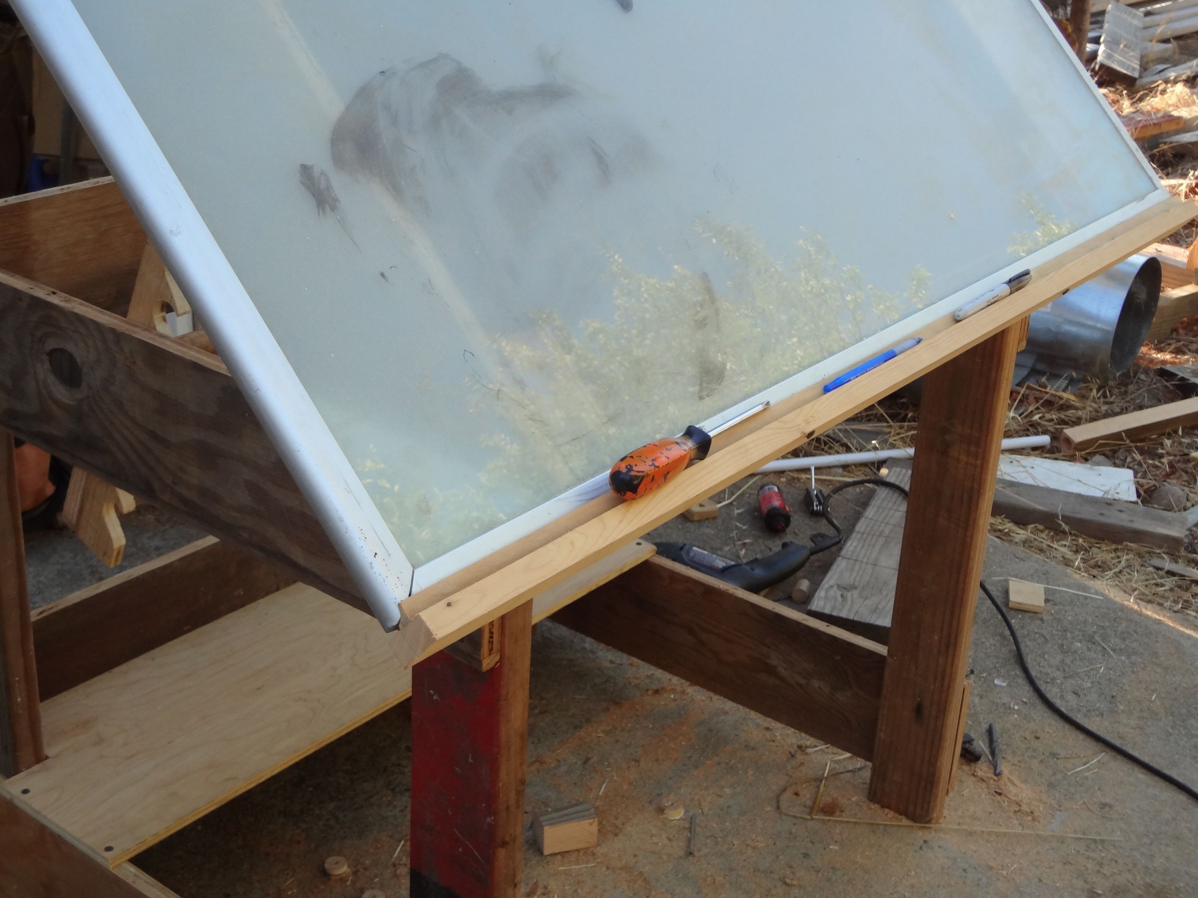 A Drafting Table Made From an IKEA Coffee Table : 5 Steps (with ...