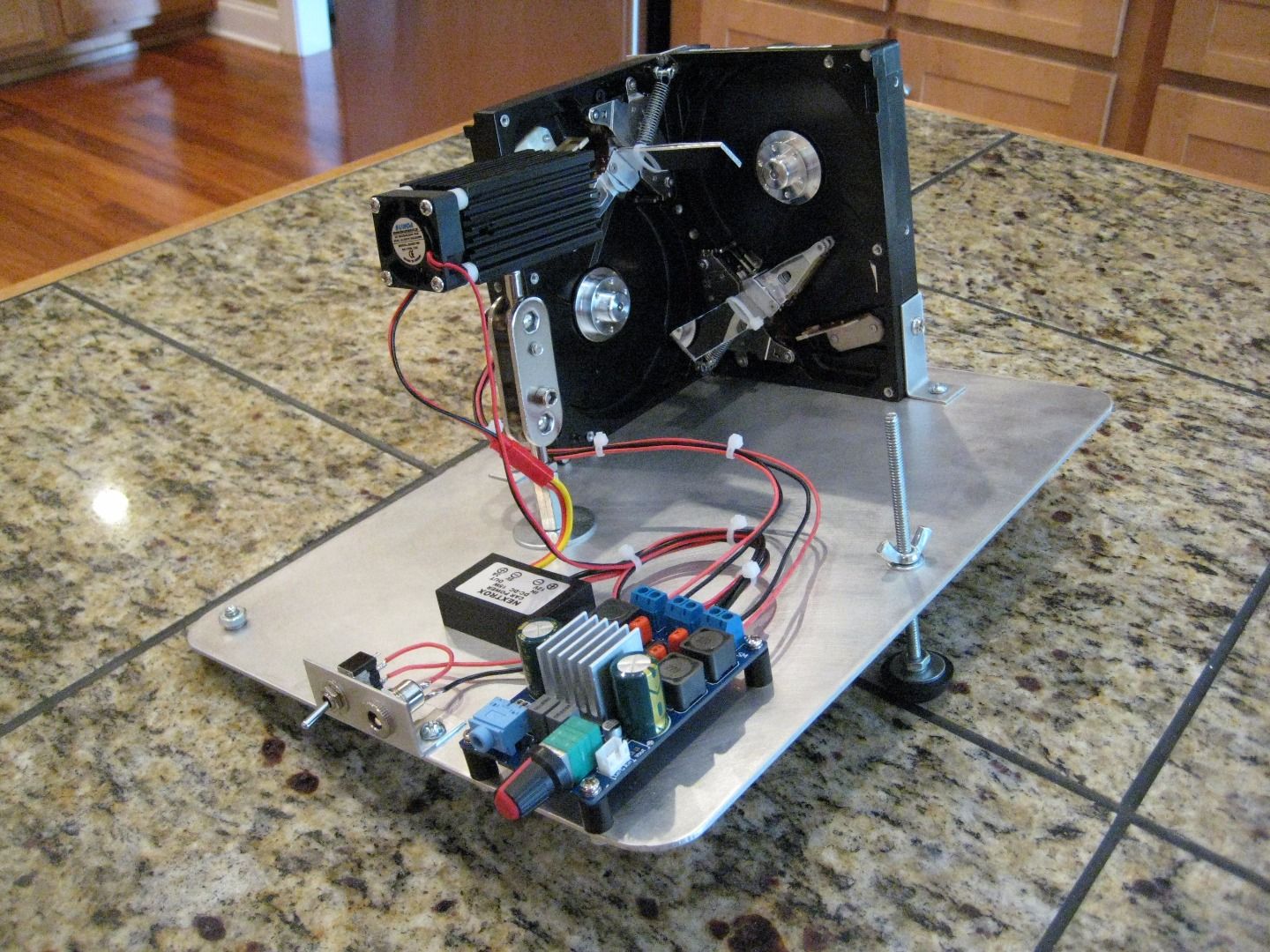 Music Laser Light Show : 15 Steps (with Pictures) - Instructables