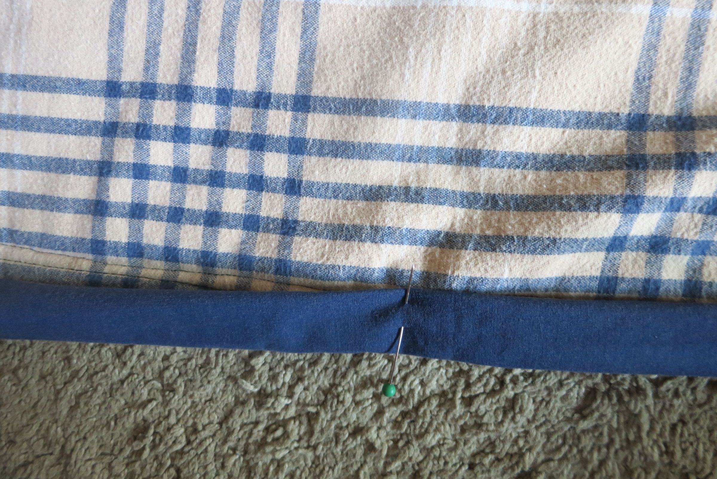 Cozy Blanket From Recycled Materials : 11 Steps (with Pictures ...