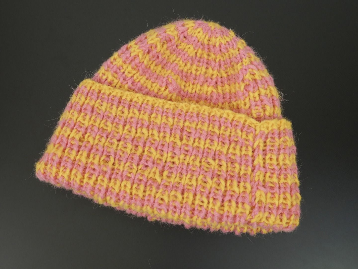 Knitting Stitch Decreases and DPNs : 3 Steps - Instructables