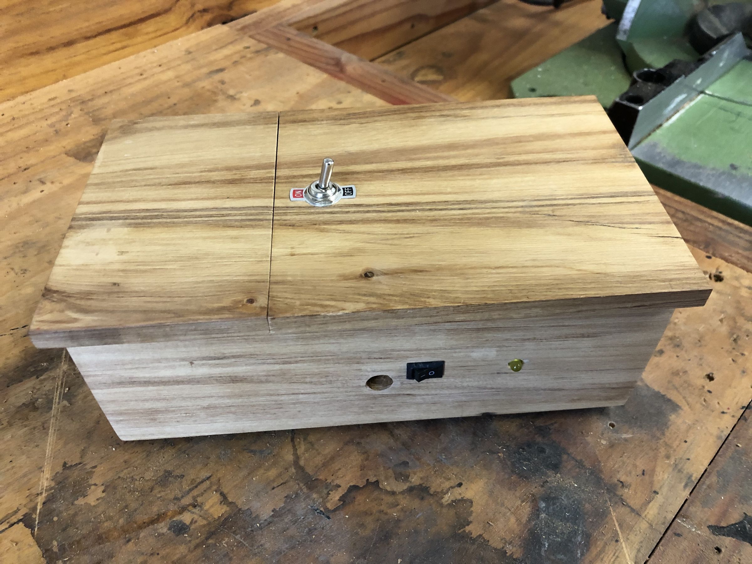 Useless Box : 3 Steps (with Pictures) - Instructables