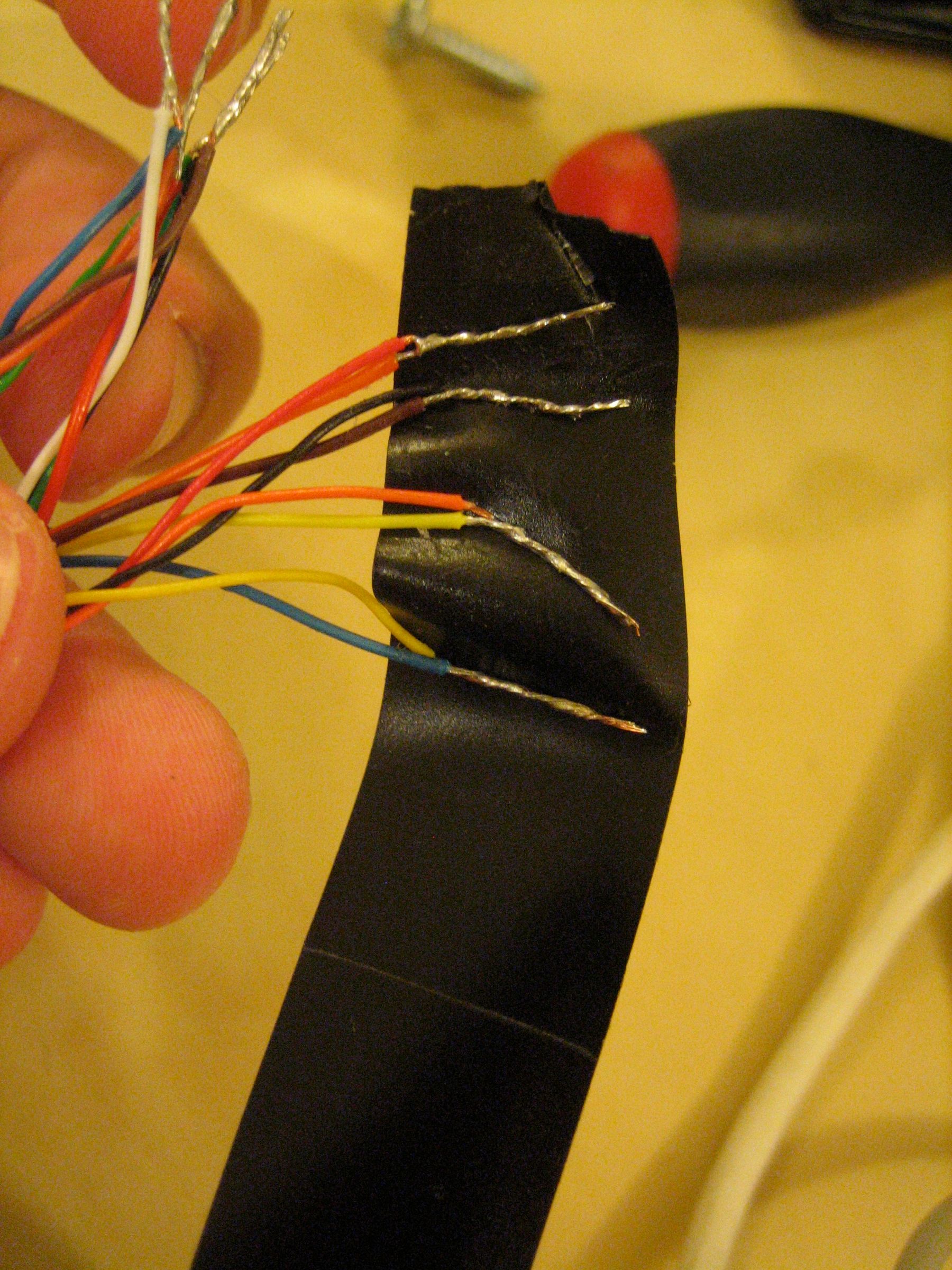 {THE INTEGRATED CARD READER} : 5 Steps - Instructables