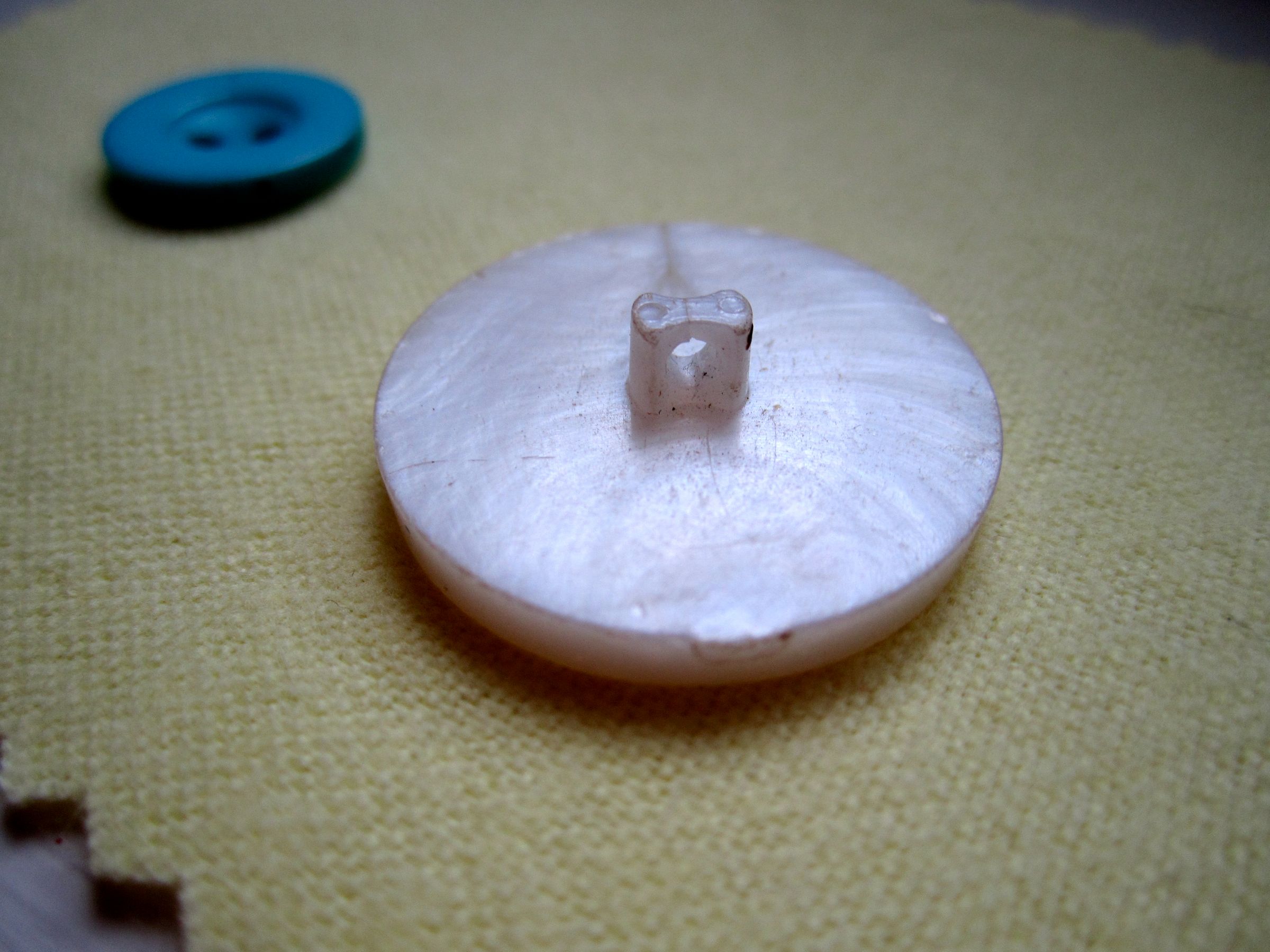 How to Sew on a Button! : 10 Steps (with Pictures) - Instructables