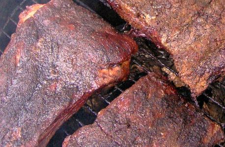 BBQ Ribs Low and Slow on a Smoker : 7 Steps (with Pictures) - Instructables