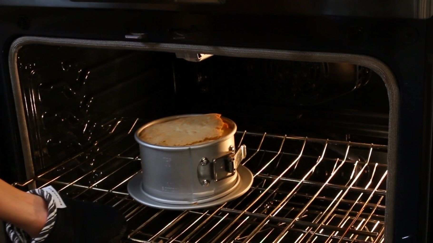 How to Make a Pastry Cake | Nevada Basque Cake : 16 Steps (with ...