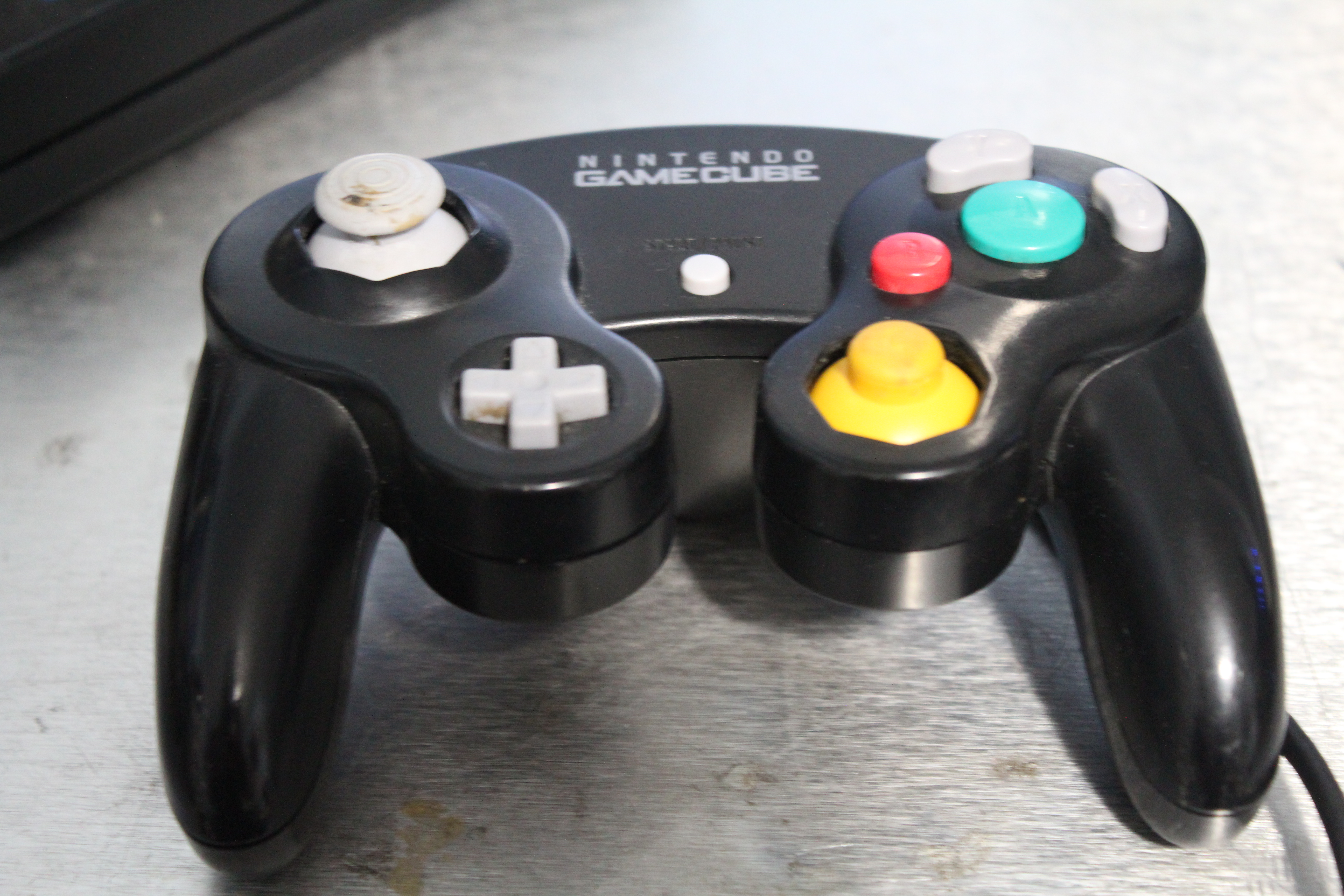Gamecube Controller LED Mod : 8 Steps (with Pictures) - Instructables