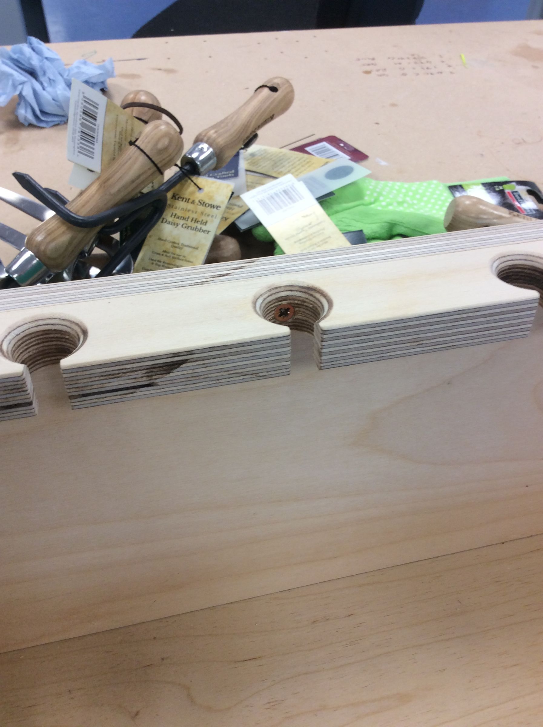 Garden Tool Box : 8 Steps (with Pictures) - Instructables