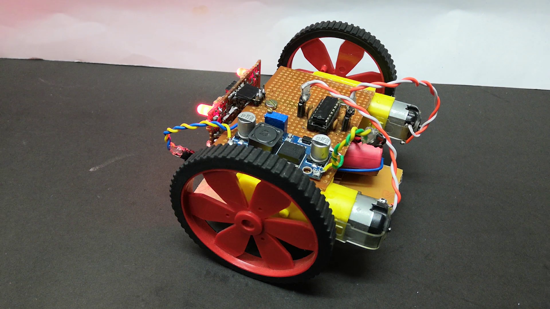 IR Based Line Following Robot From Scratch [No Microcontroller] : 13 ...