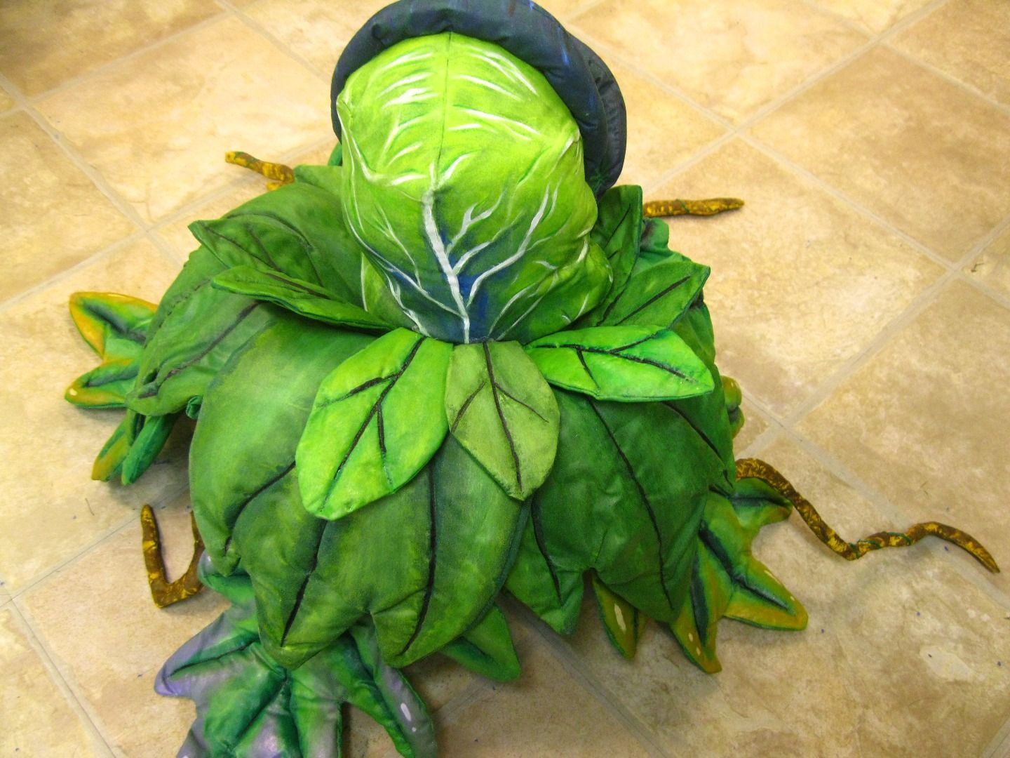 Audrey II Hand Puppet Little Shop of Horrors Halloween Prop : 3 Steps ...