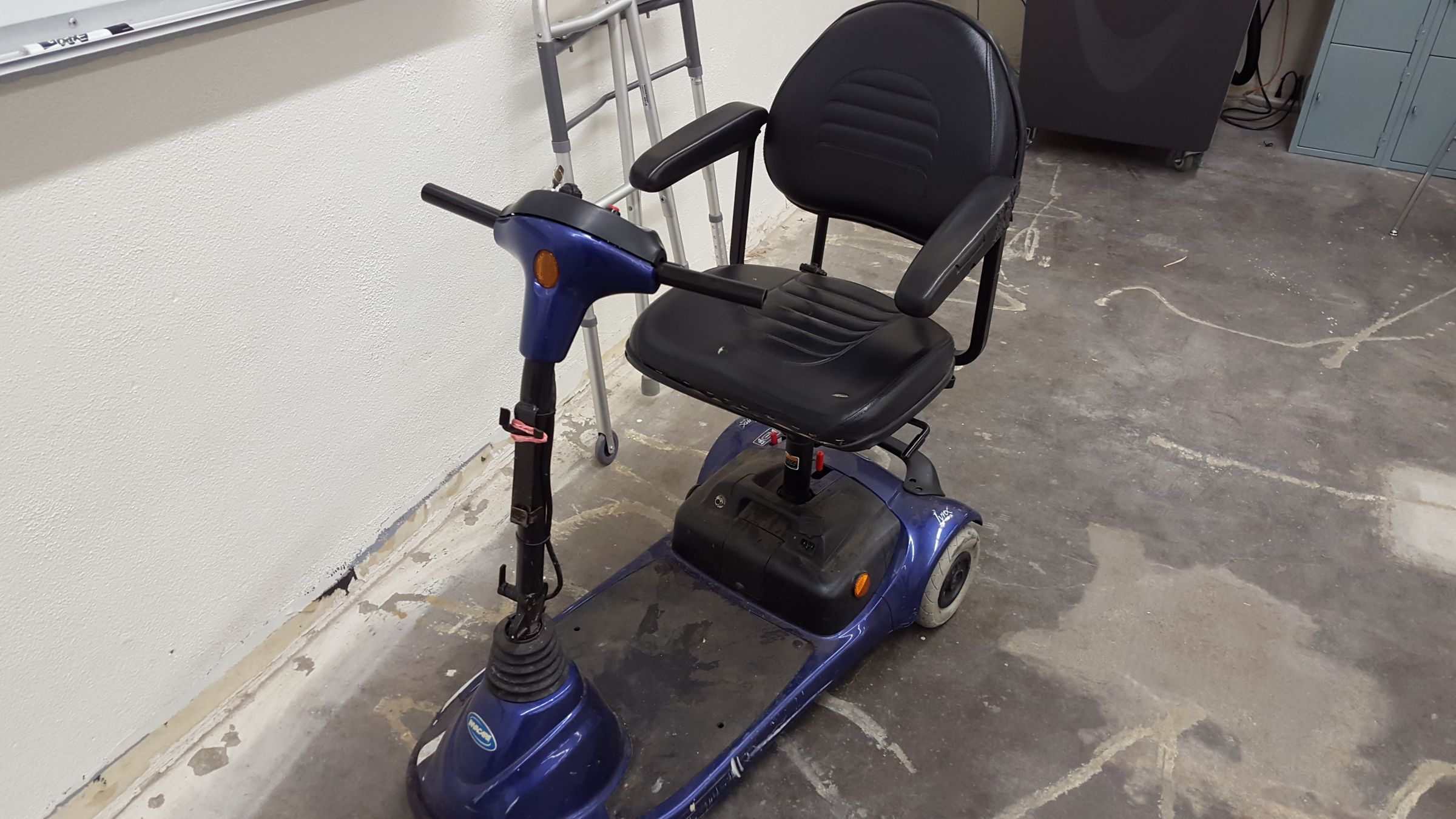 Motorized Walker : 11 Steps (with Pictures) - Instructables
