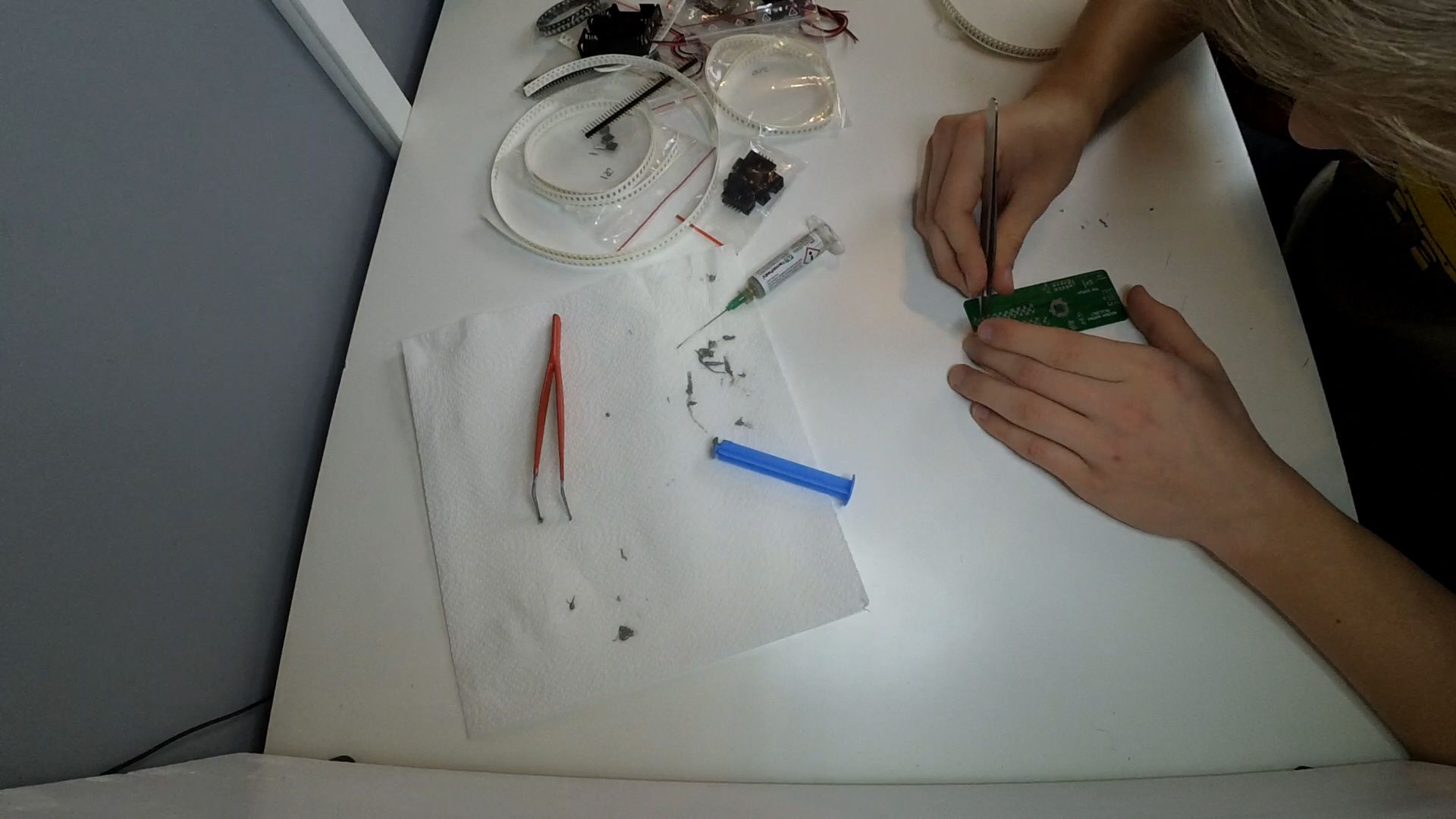 Simple Arduino Based POV Display : 7 Steps (with Pictures) - Instructables