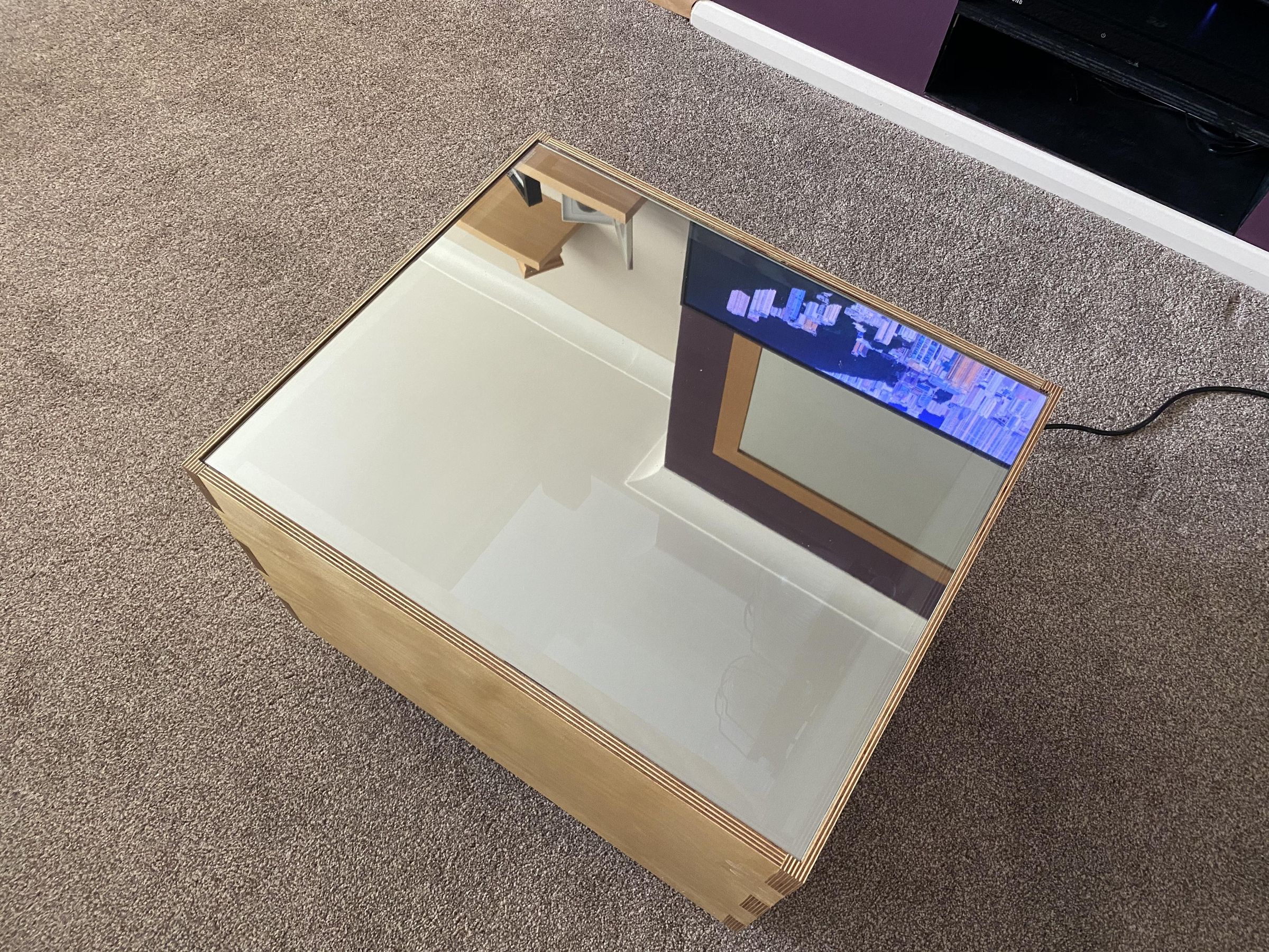 Deep Hole in a Small Box, a Different Take on the Infinity Mirror. : 10 ...