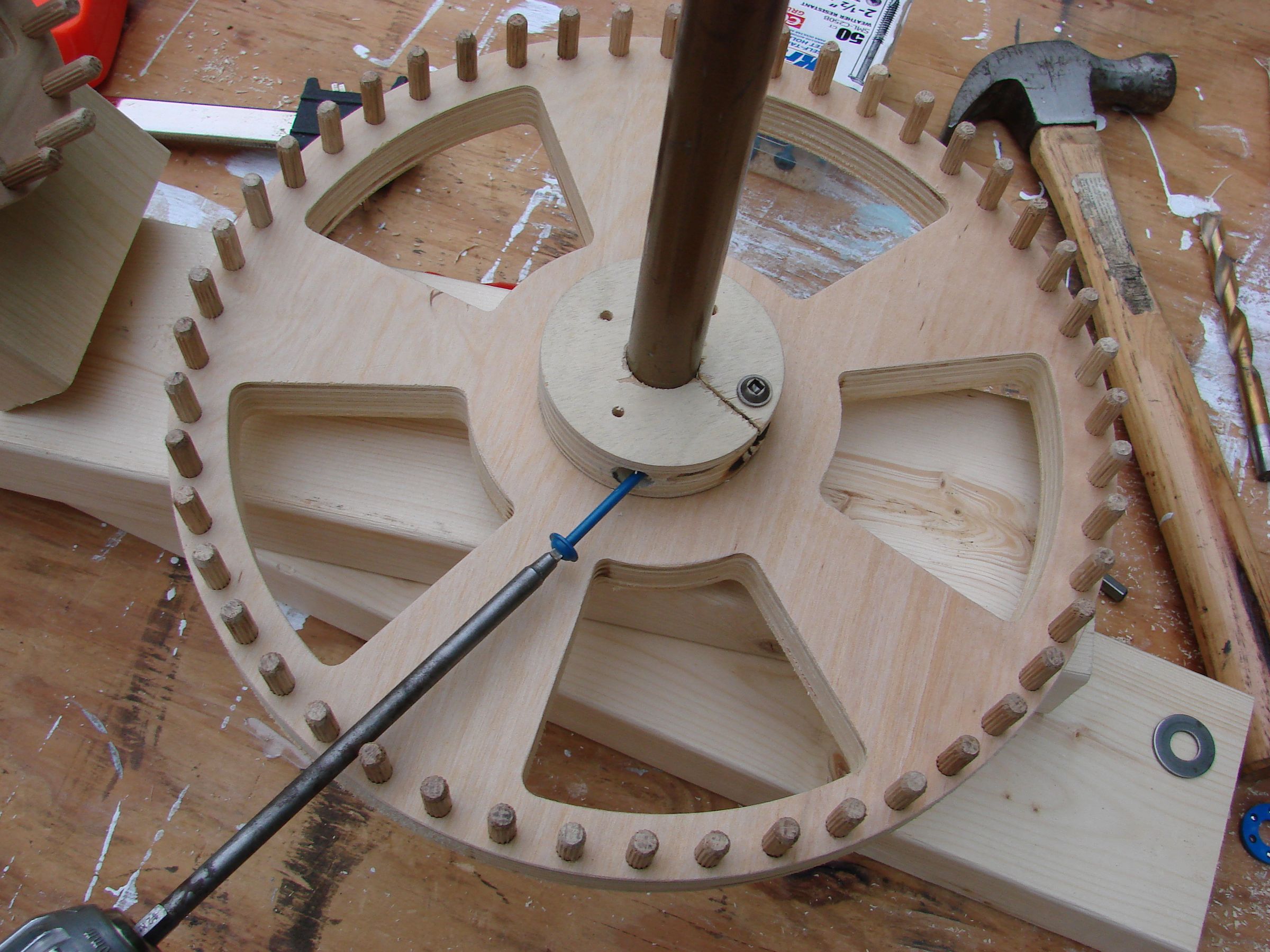 Internet Enabled Solar Tracker : 15 Steps (with Pictures) - Instructables