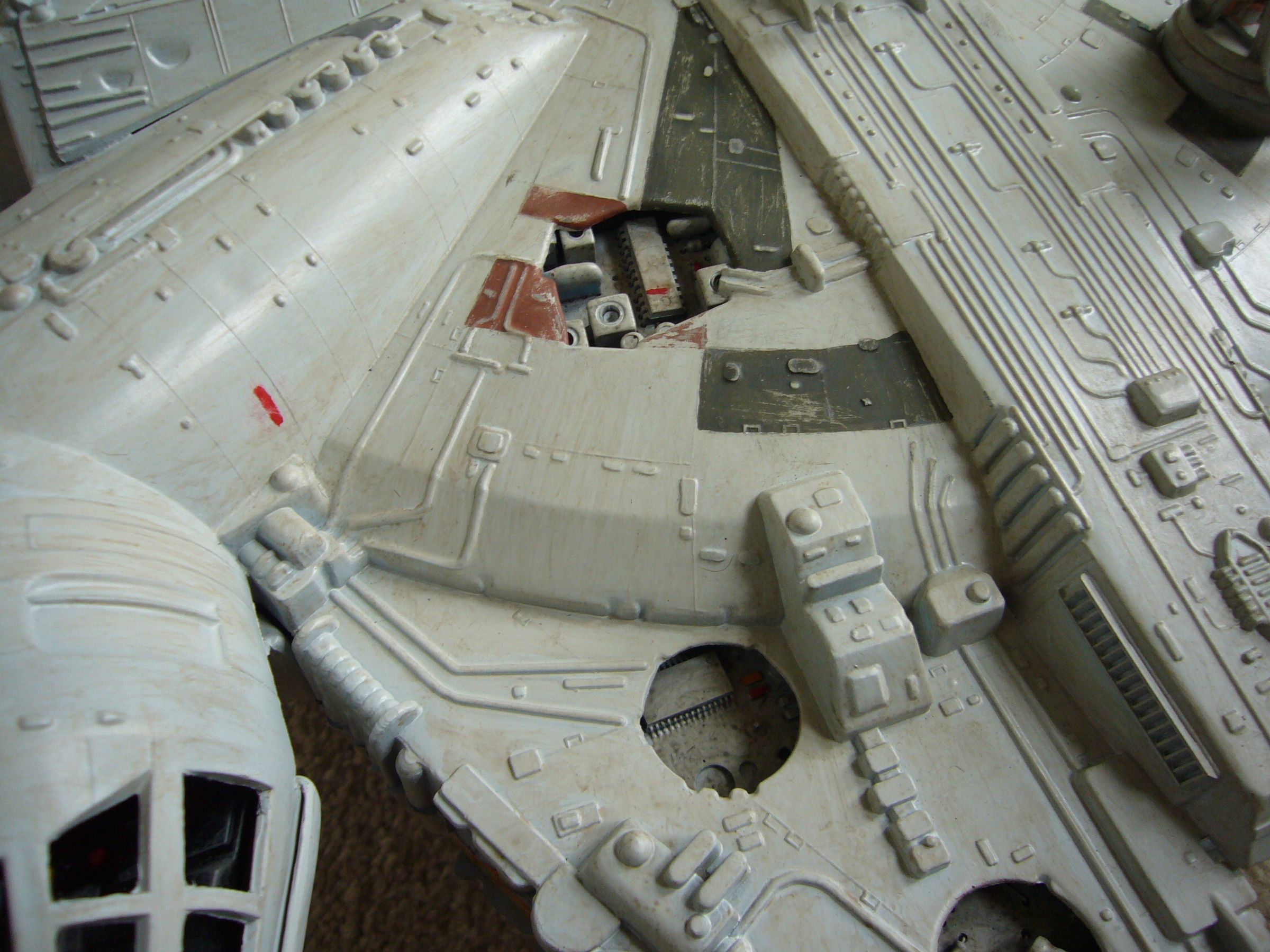 How to Build a Millennium Falcon Wall Light : 7 Steps (with Pictures ...