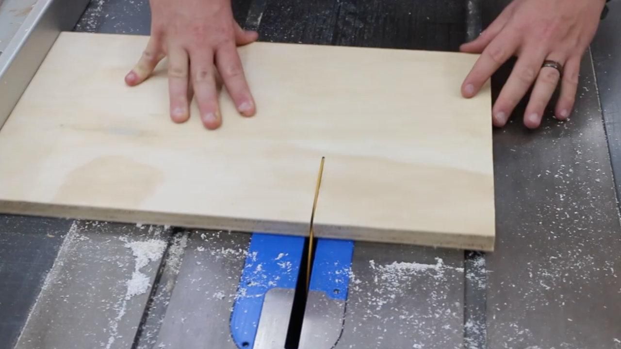 How to Make a Tenoning Jig | DIY Table Saw Jig : 5 Steps - Instructables