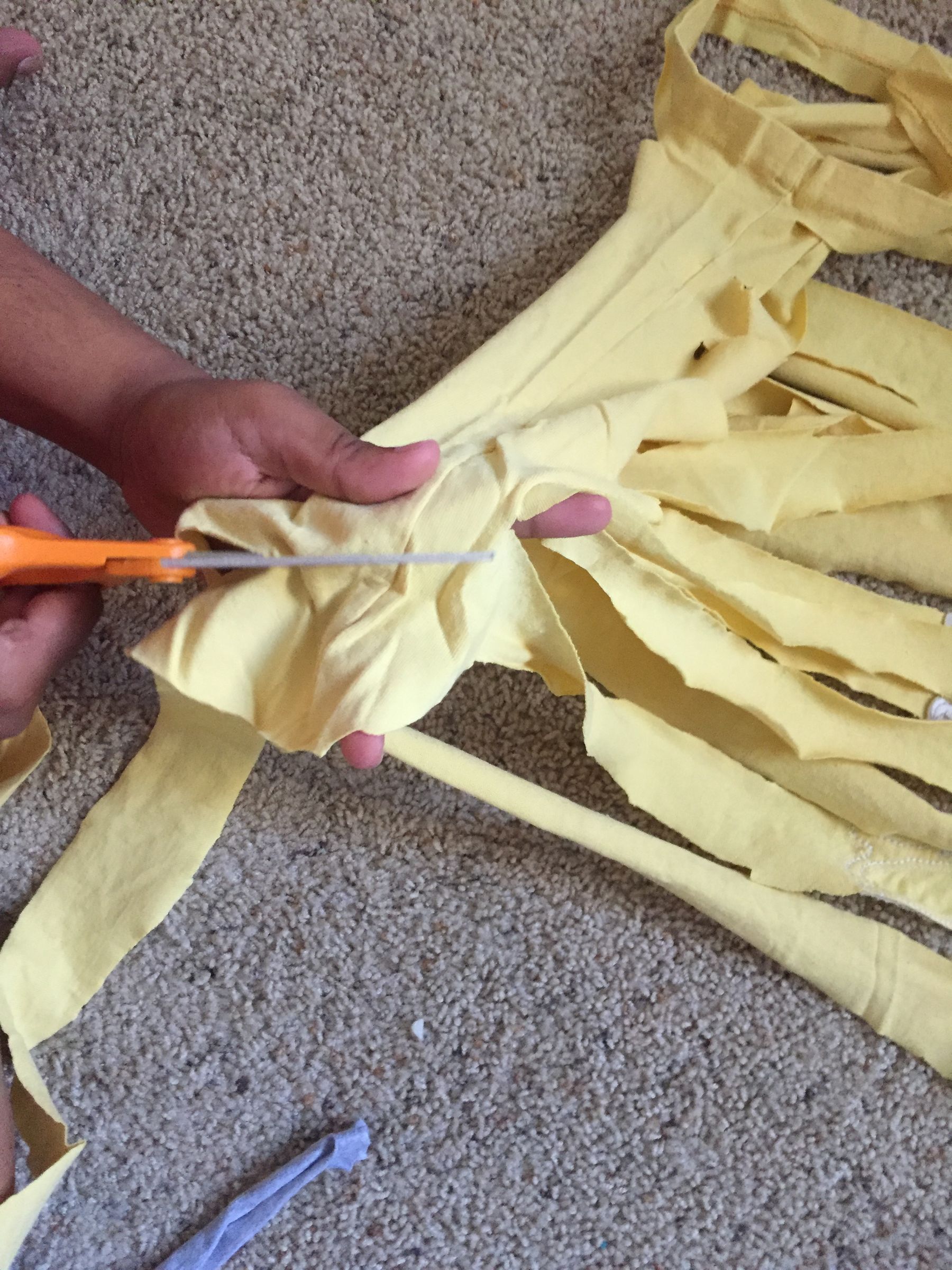 Braided T-shirt Rug : 5 Steps (with Pictures) - Instructables