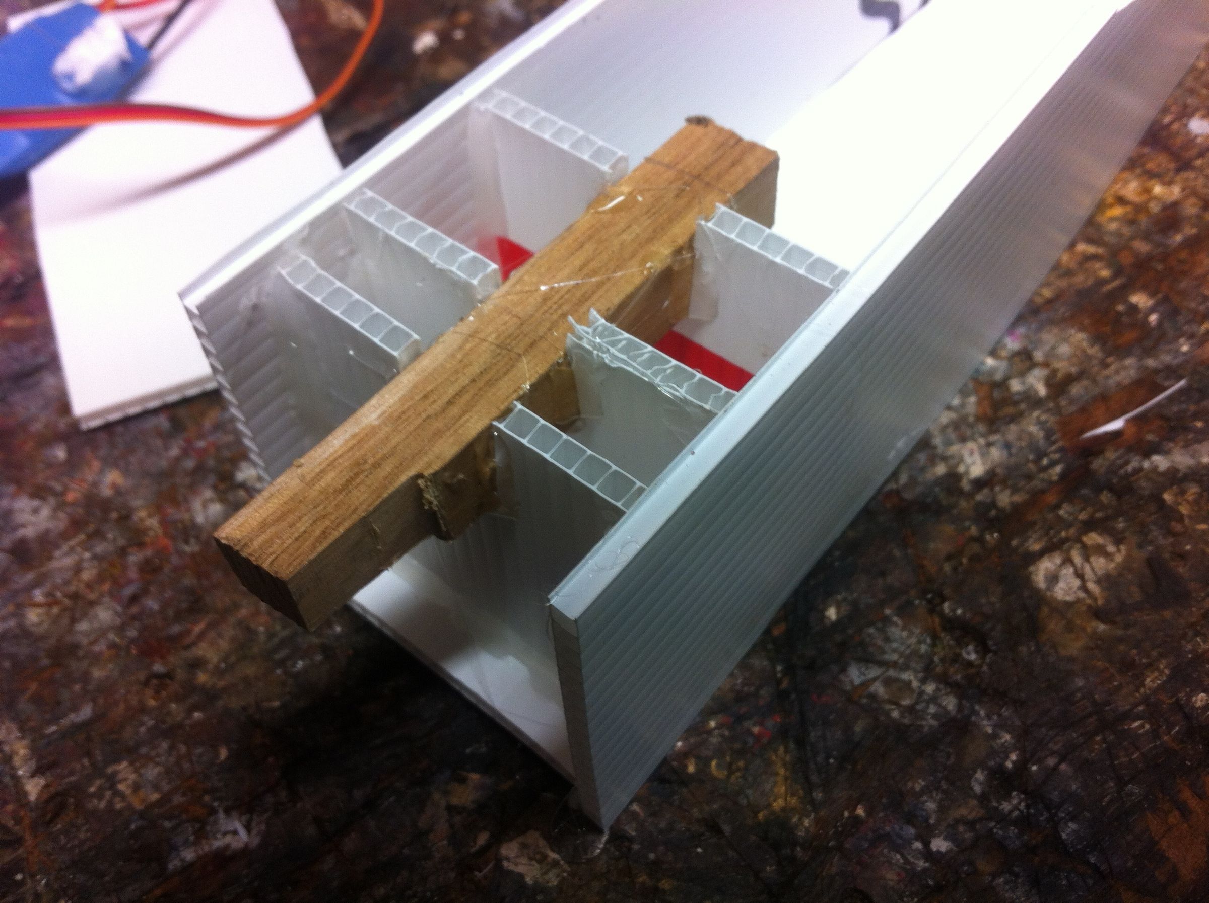 Coreflute R/C Biplane : 11 Steps (with Pictures) - Instructables
