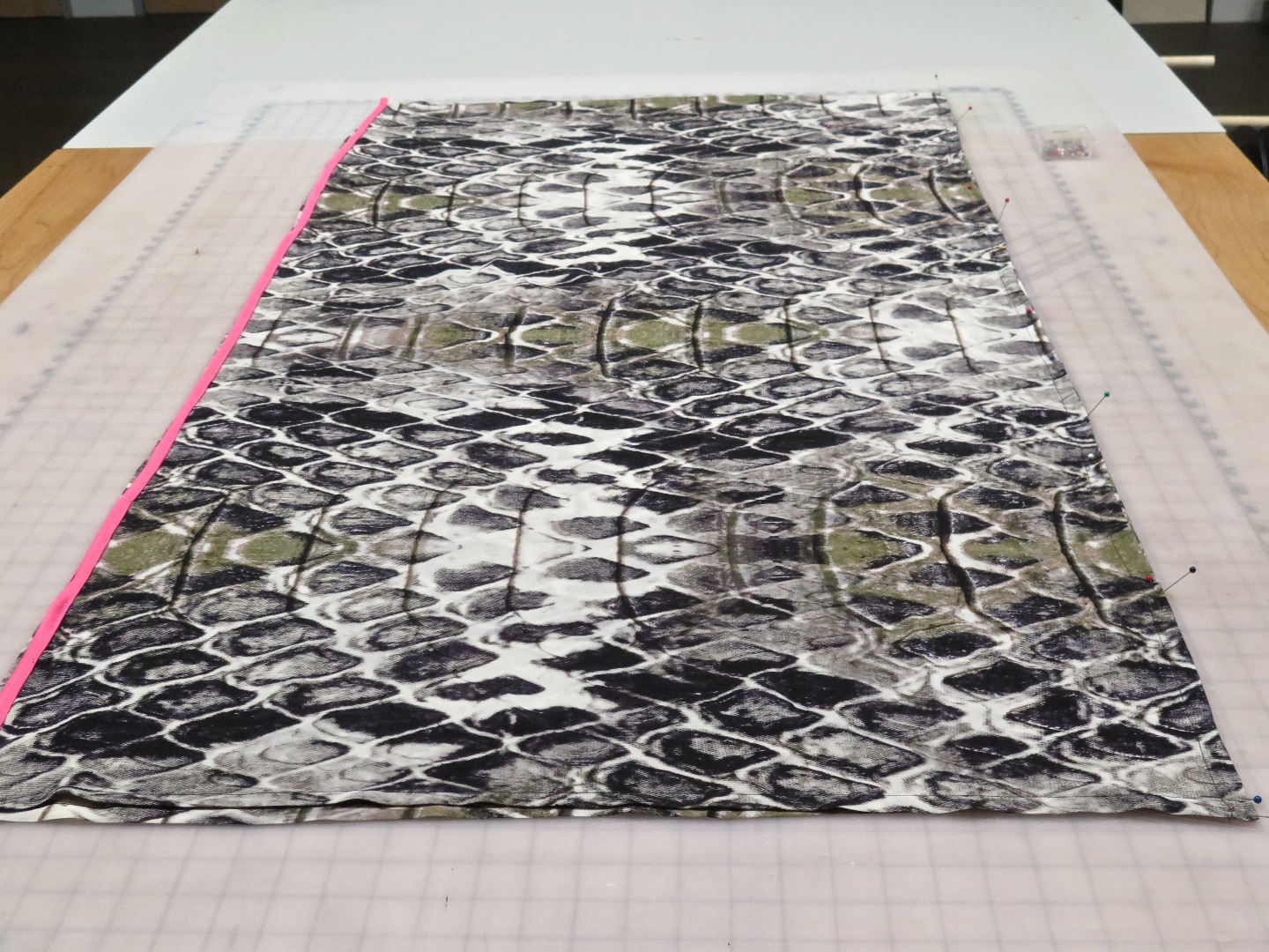 The Really Simple Rectangle Shirt : 12 Steps (with Pictures ...