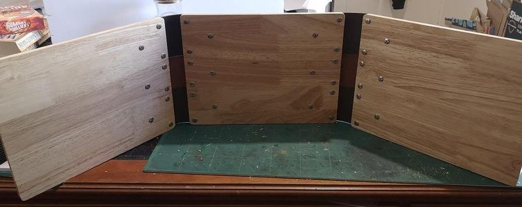 Wood & Leather Dungeon Masters Screen : 7 Steps (with Pictures ...