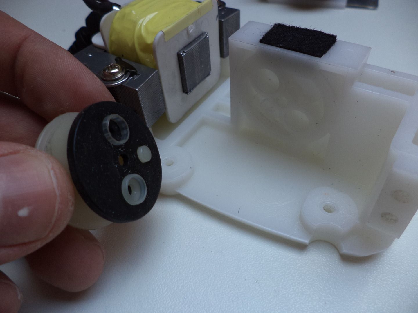 Reverse Aquarium Pump to Vacuum Pump : 8 Steps (with Pictures ...