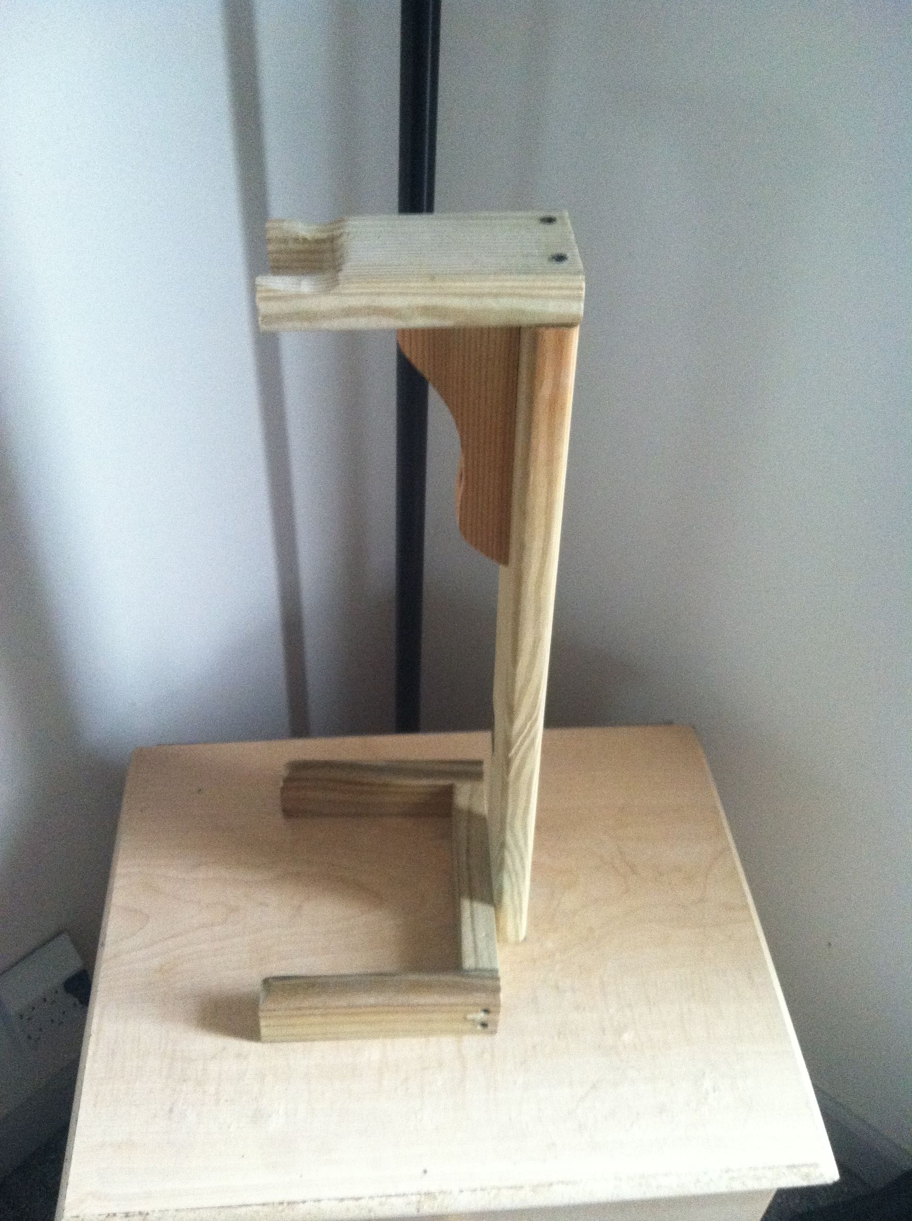 Ukulele Stand - Instructables
