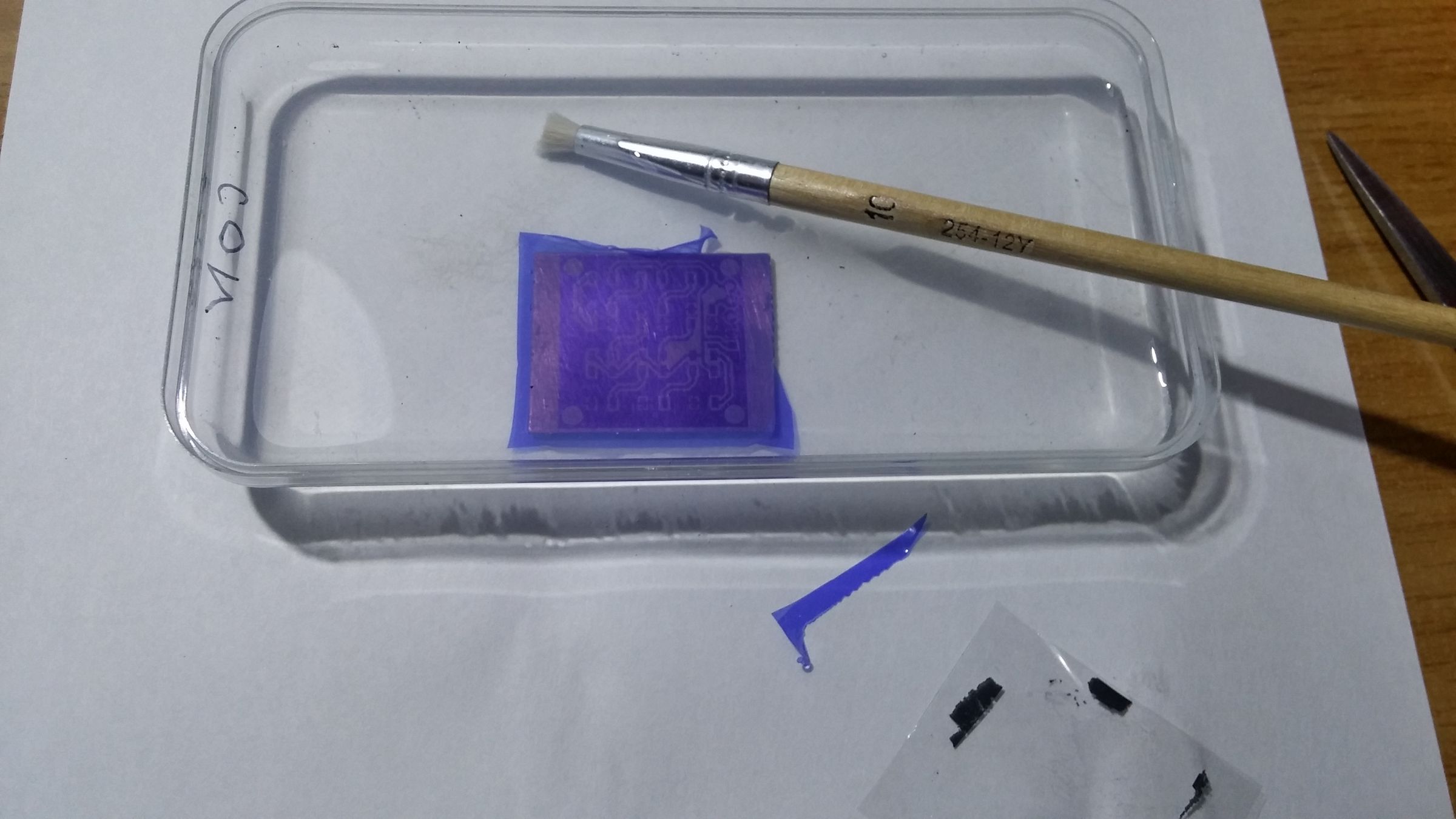 Making SMD PCBs at Home (Photoresist Method) : 12 Steps (with Pictures ...