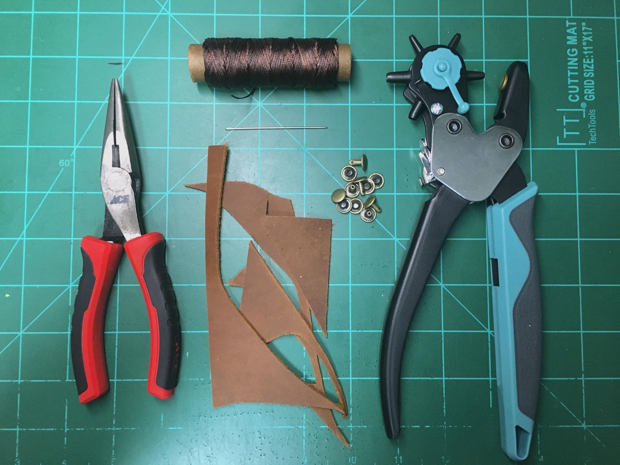 Making Your Own Gambeson (Quilted Cloth Armor) : 6 Steps (with Pictures ...