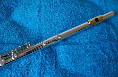 How to Assemble a Flute : 7 Steps (with Pictures) - Instructables