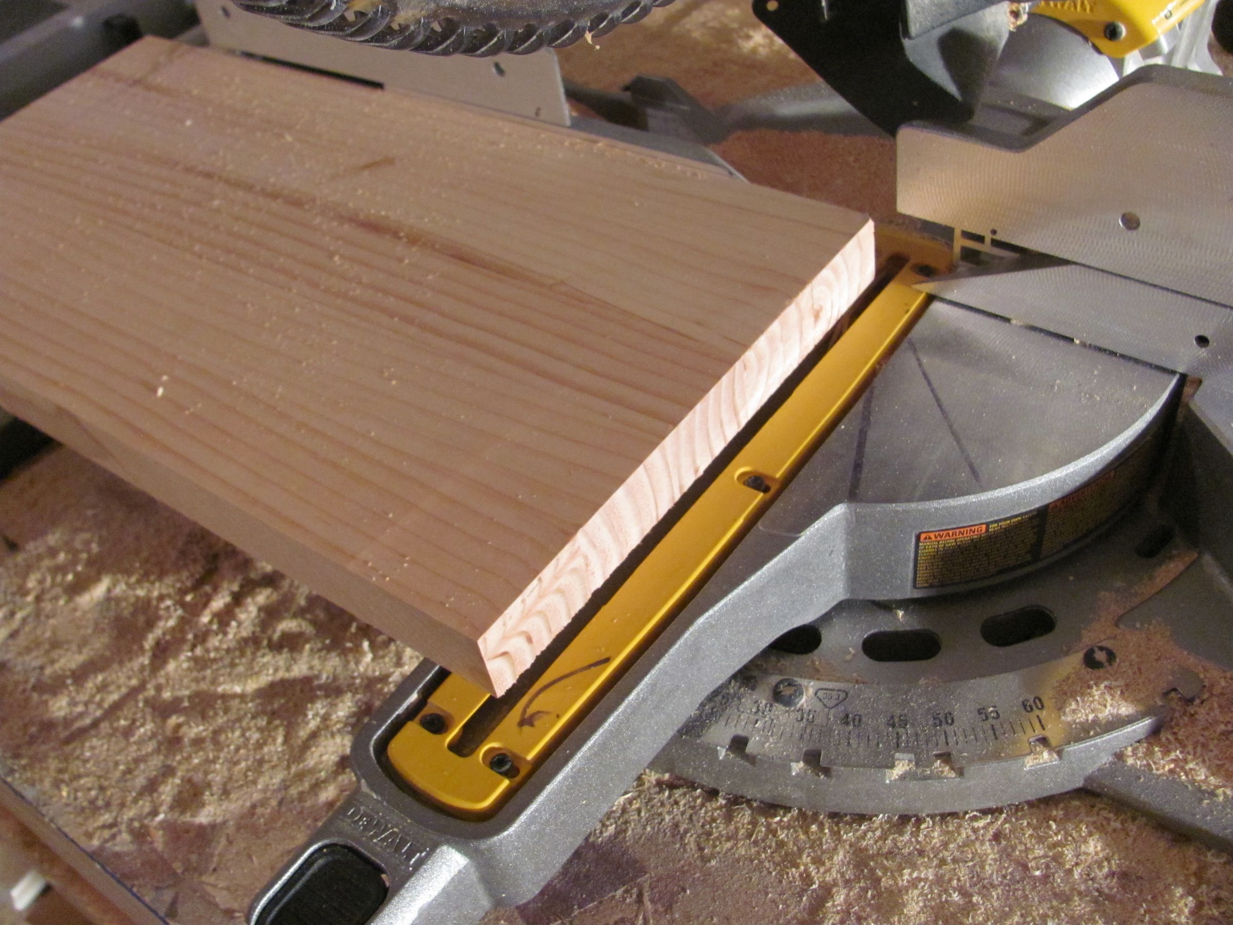 2x12 End Table With HDPE Knob : 12 Steps (with Pictures) - Instructables