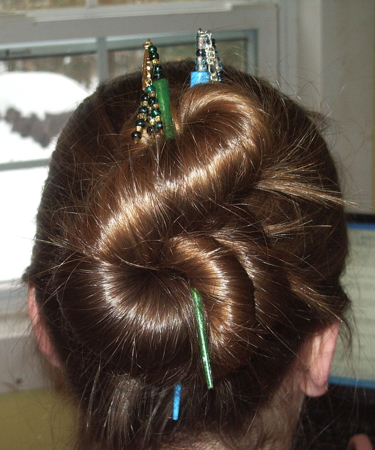 Hairstyles for Hair Sticks : 9 Steps (with Pictures) - Instructables