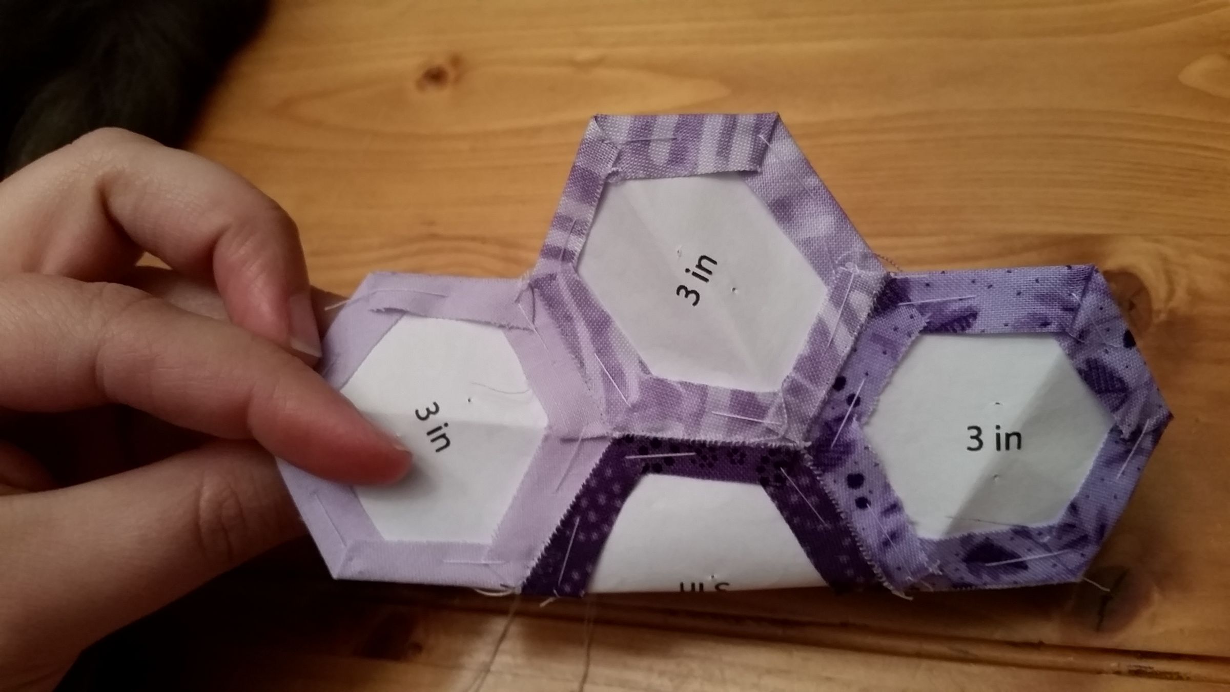 Hexagon English Paper Hand Piecing : 8 Steps (with Pictures ...