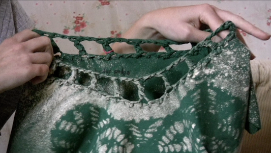 How to Crochet a Neckline : 4 Steps - Instructables