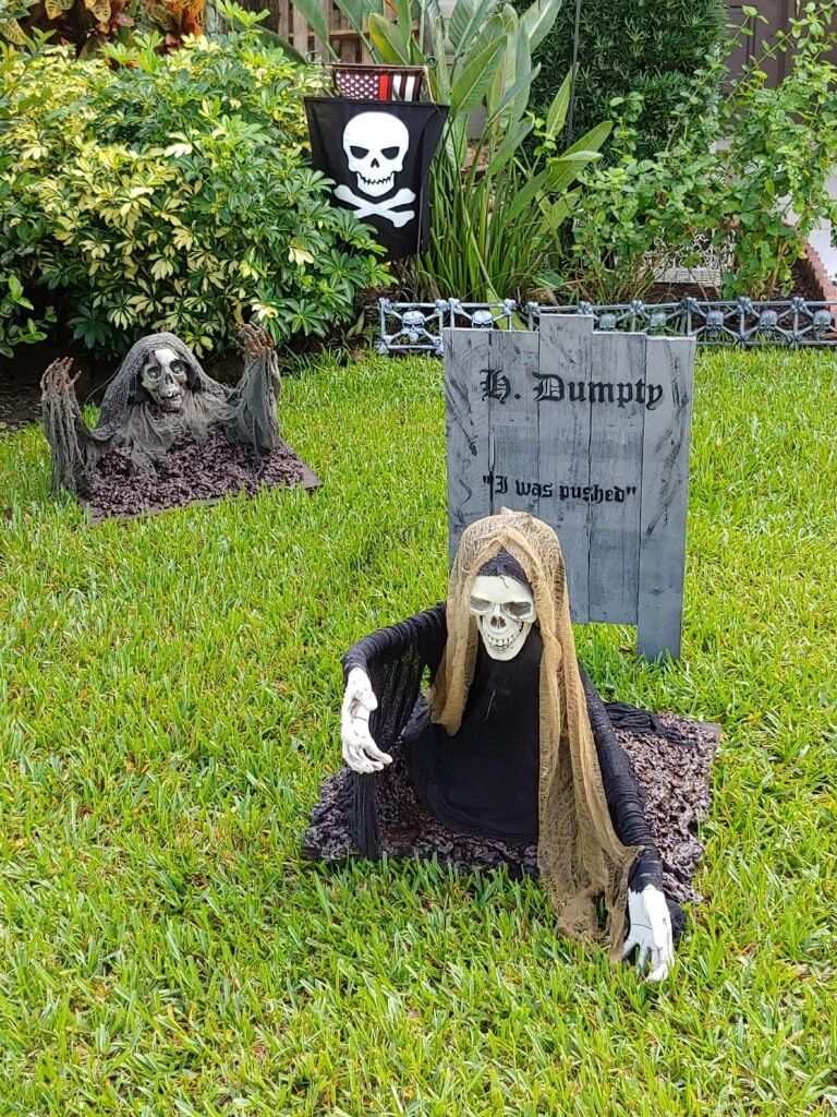 Graveyard Skeleton : 10 Steps (with Pictures) - Instructables