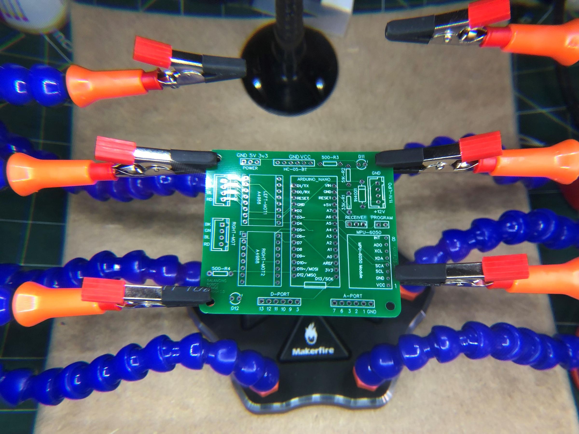 Ultimate Soldering Helping Hands LED Light With A4 Sheet Magnifier ...