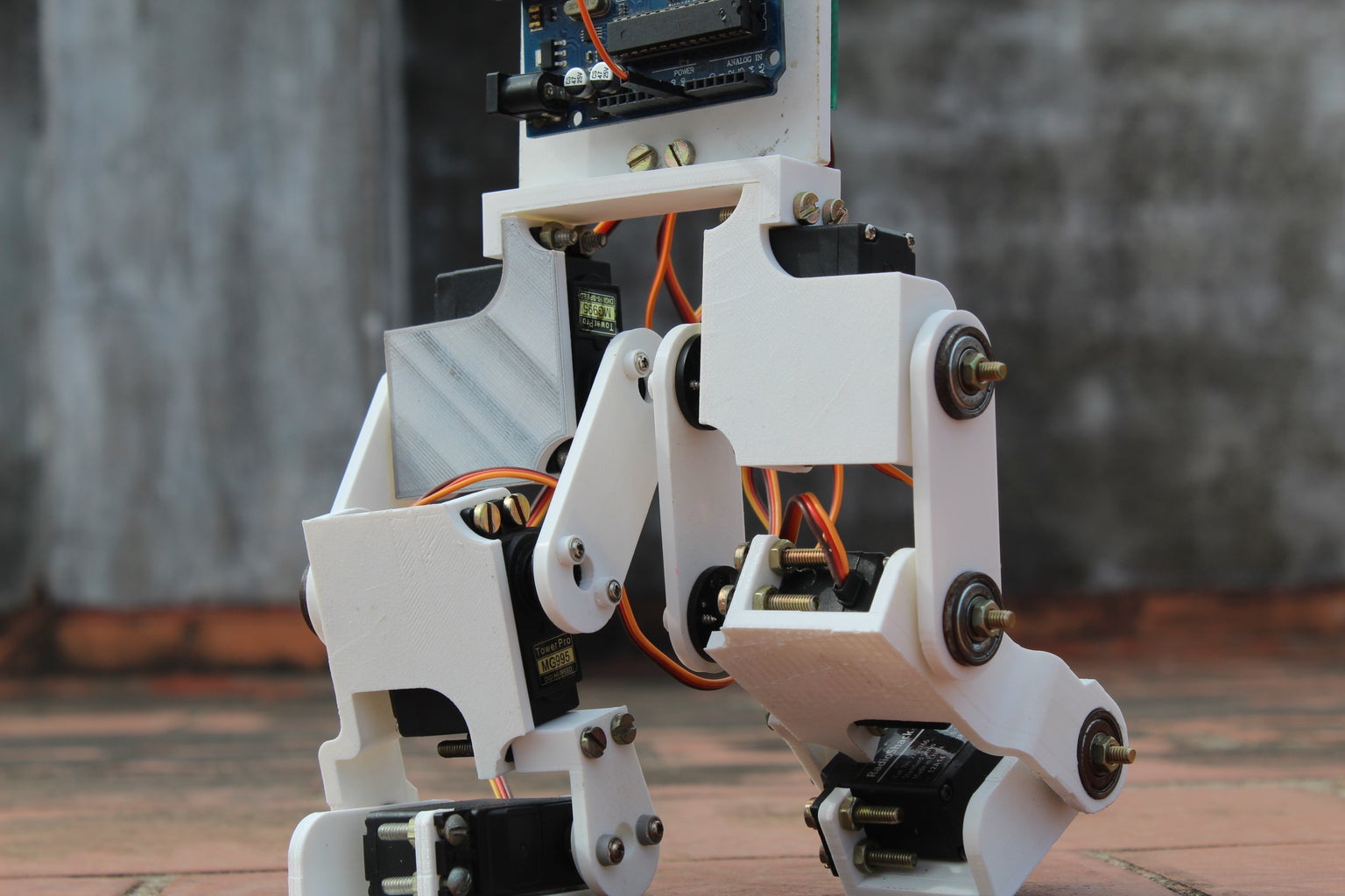 Arduino Controlled Robotic Biped 13 Steps With Pictures Instructables