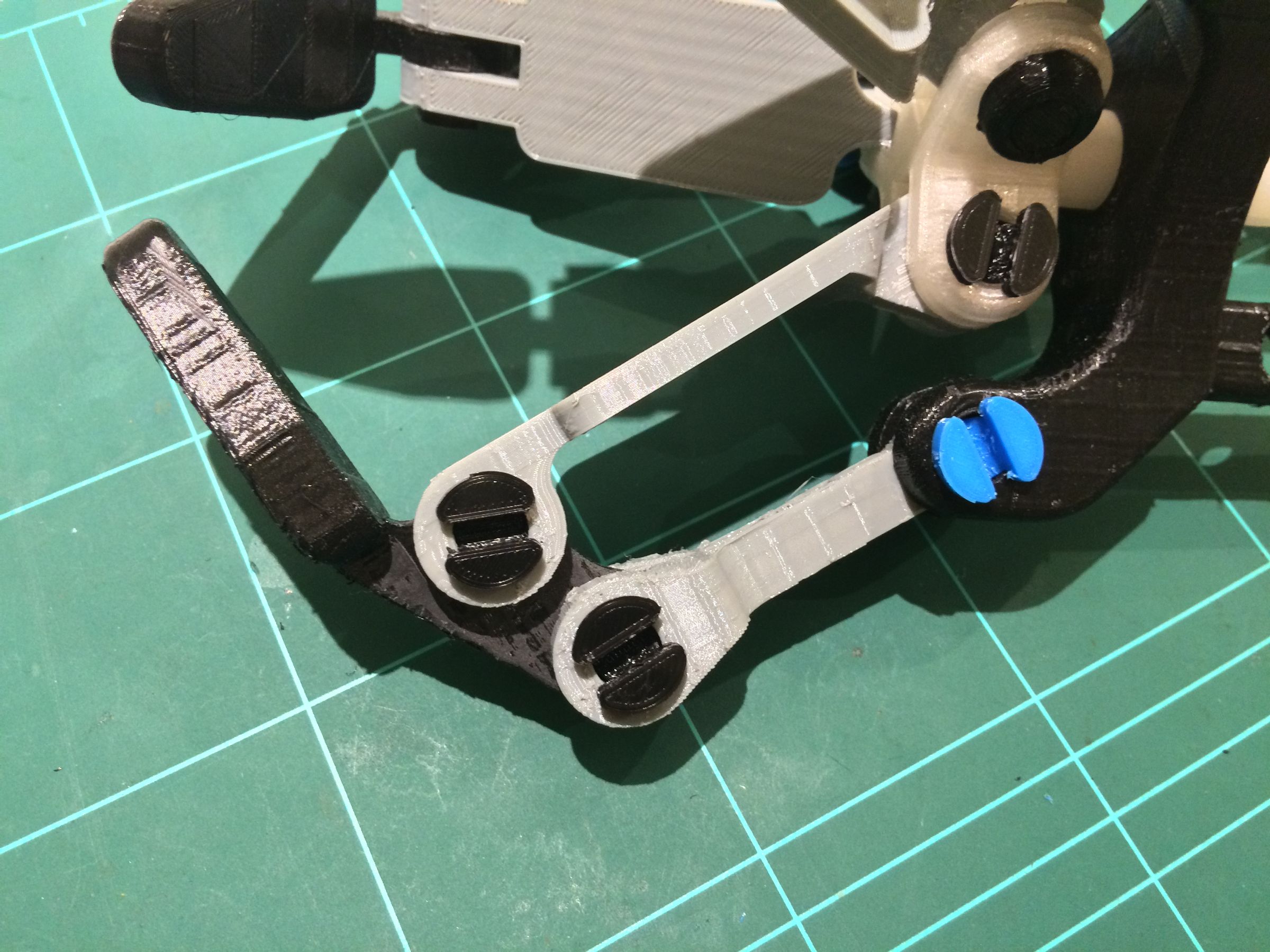 Black Ram Hand (Robotic/Prosthetic Hybrid) : 8 Steps (with Pictures ...