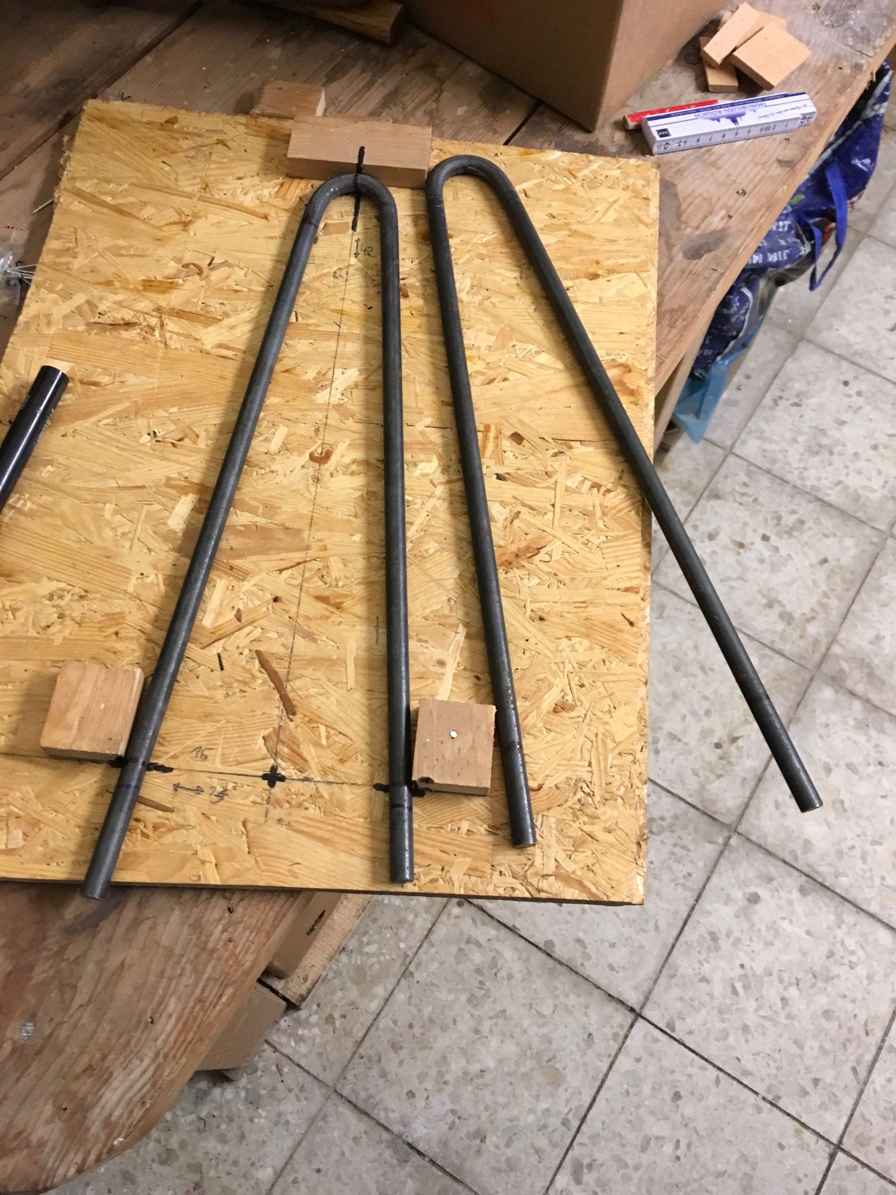 The Hairpin Table : 10 Steps (with Pictures) - Instructables