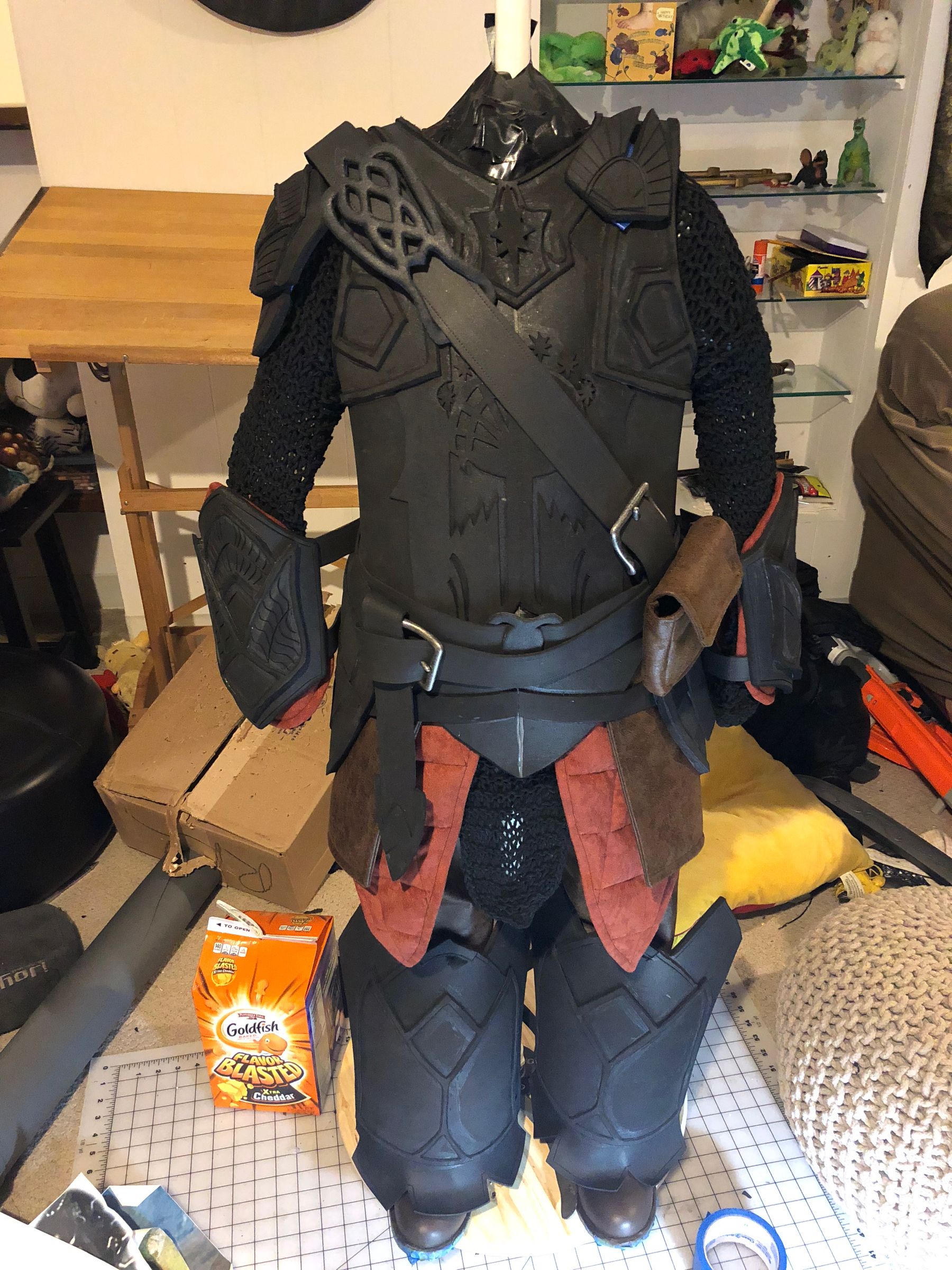 Talion - Shadow of War - Cosplay : 19 Steps (with Pictures) - Instructables