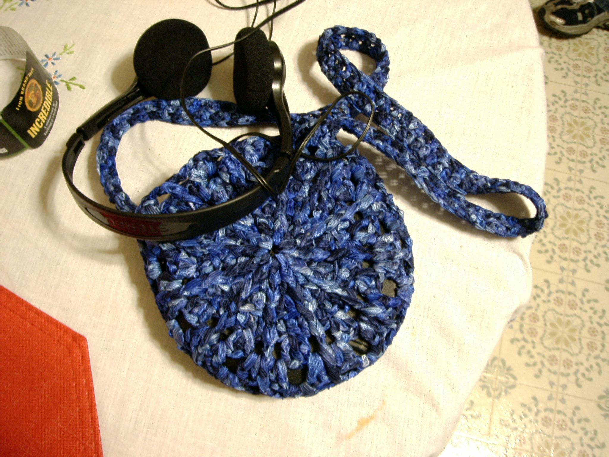 Portable CD Pouch - Instructables